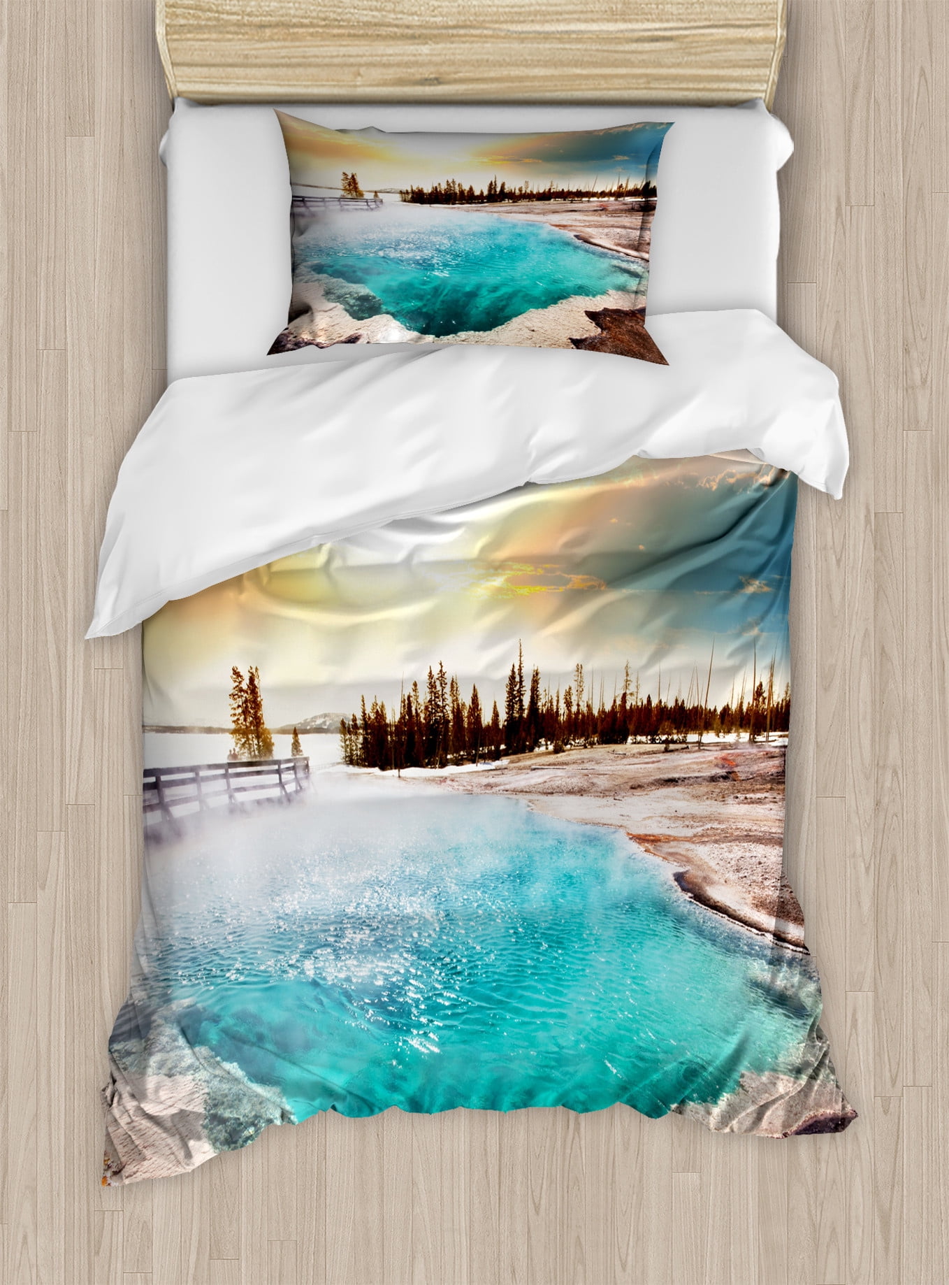 Yellowstone Duvet Cover Sets, Hot Springs in Yellowstone National Park ...