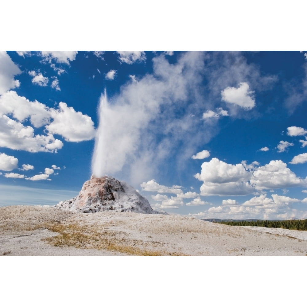 Posterazzi DPI1869049LARGE Yellowstone National Park United States of ...