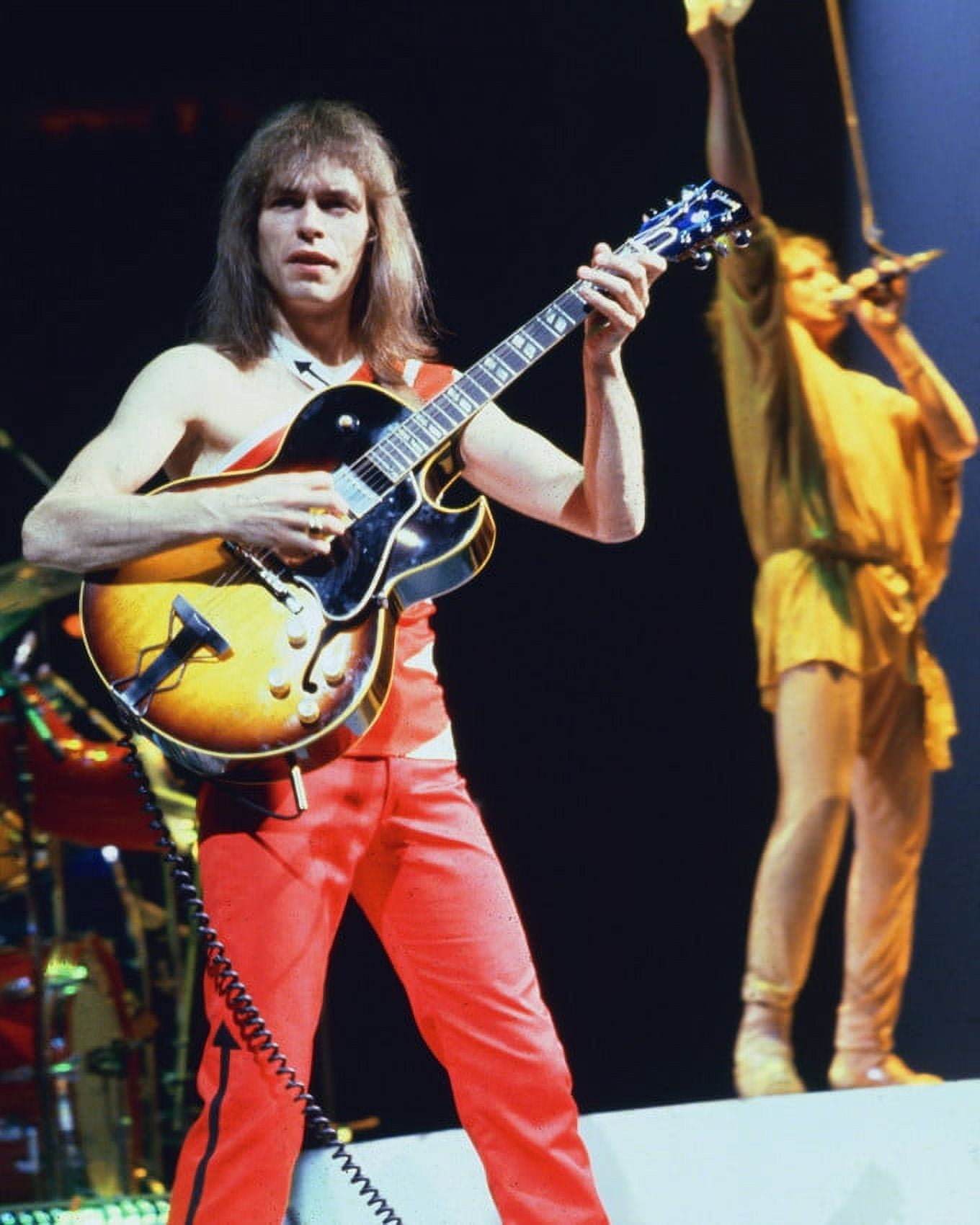 Yes 24X36 Classic Hollywood Poster Steve Howe On Stage 1970's - Walmart.com