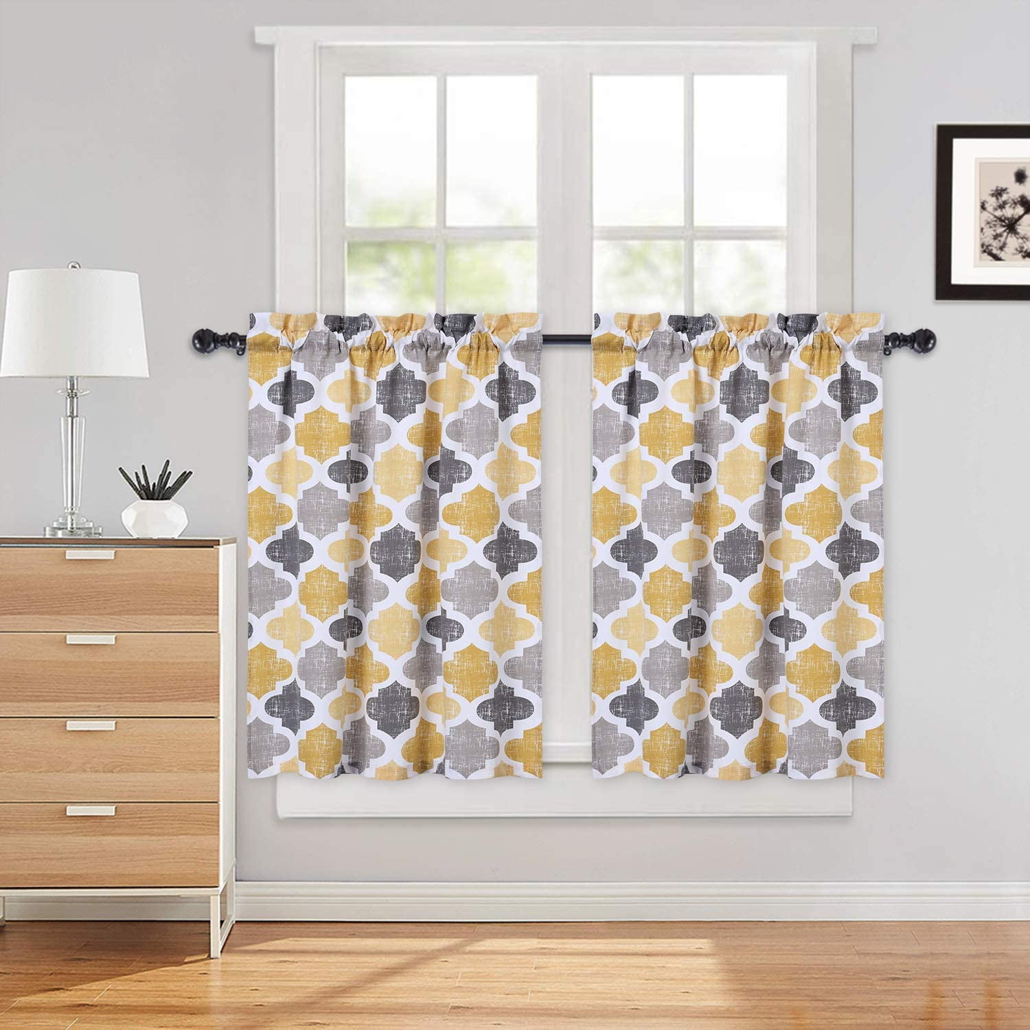 Yesfashion Quatrefoil Tier Curtains , Set of 2 Moroccan Tile Printed ...