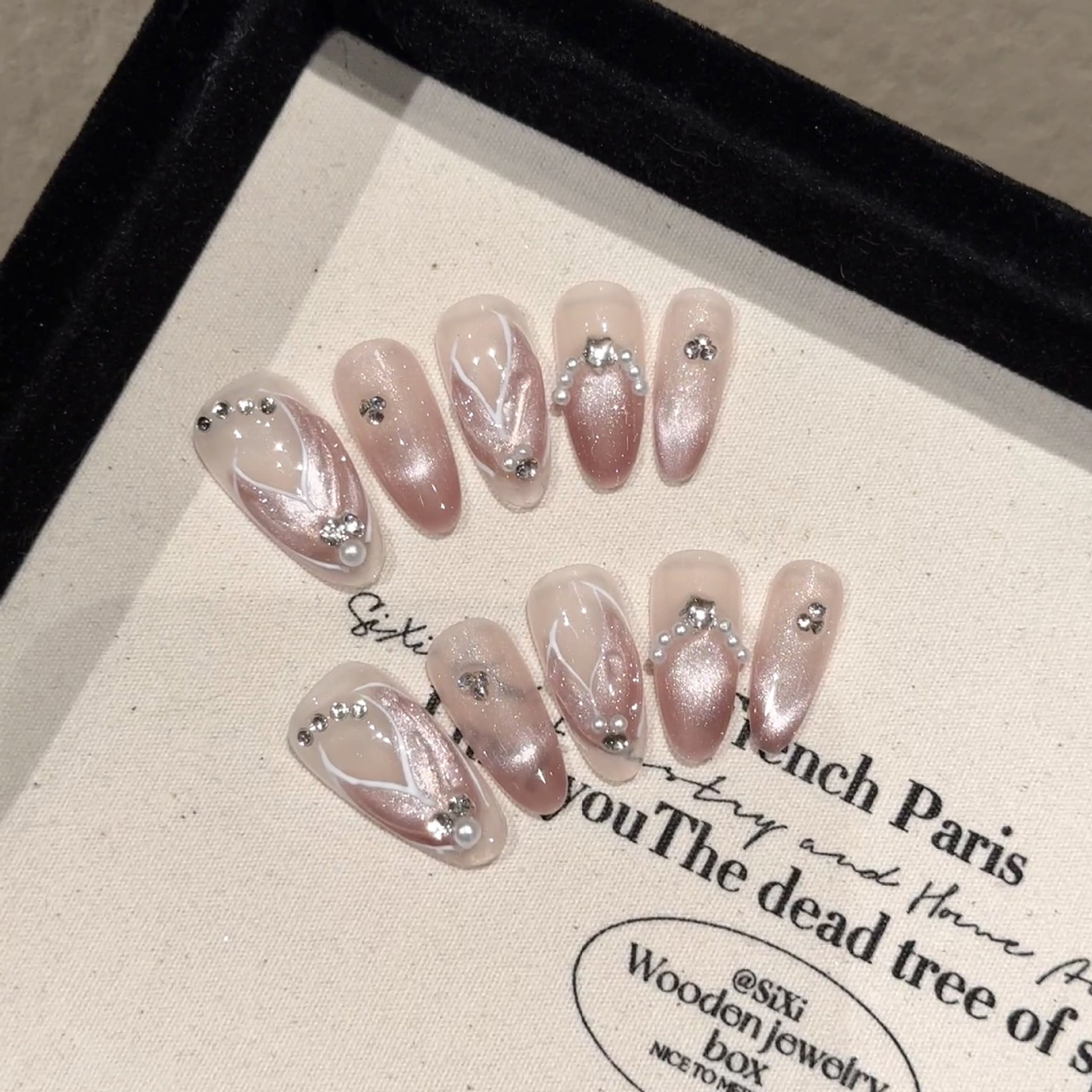 Yihe Pure Handmade Phototherapy Wearing Nail Mermaid Legend, Wearing ...
