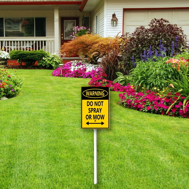 Yjiankangz 4.6x6 inch Warning Do Not Spray Or Mow With Arrow Sign with ...
