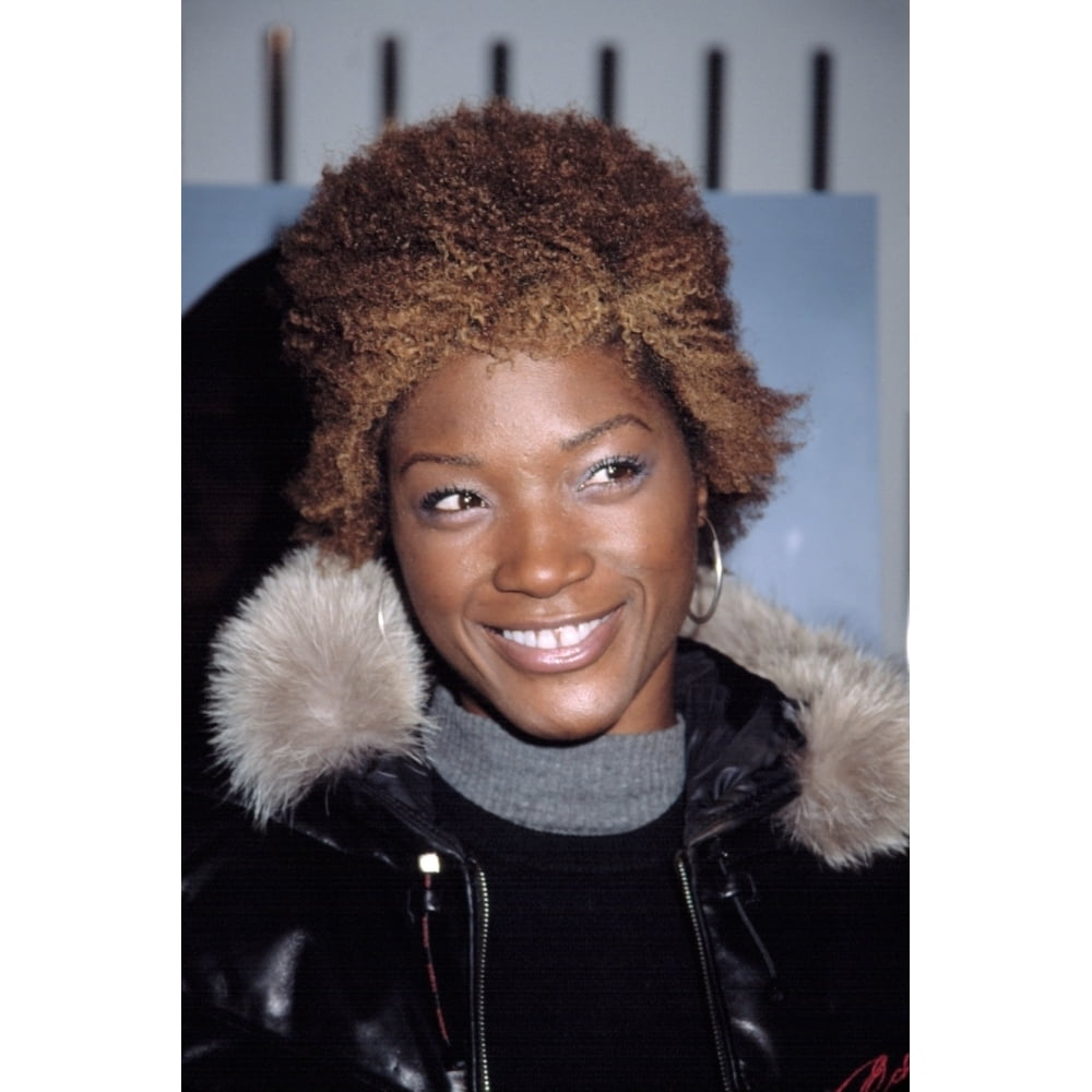 Yolanda Ross At Premiere Of Live From Baghdad, Ny 1162002, By Cj ...
