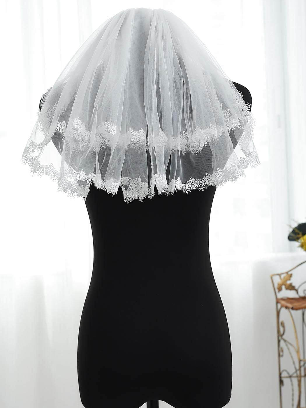 YooGuoGuo Lace Bride Wedding Veil White Short 2 Tiers Elbow Length ...