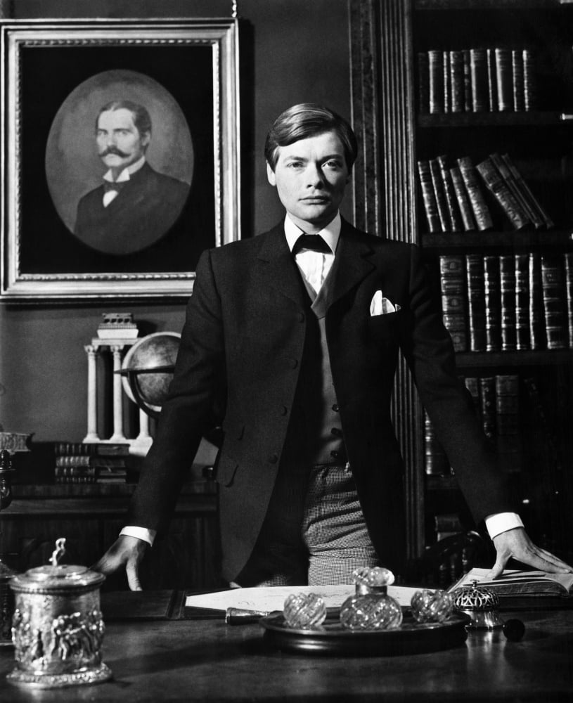 Young Winston Simon Ward 1972 Photo Print (16 x 20) - Walmart.com