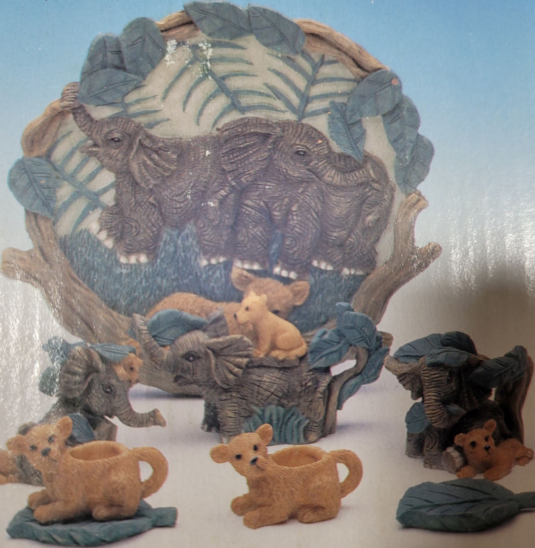 Young's Collectables SAFARI TEA SET, New (31402) - Walmart.com