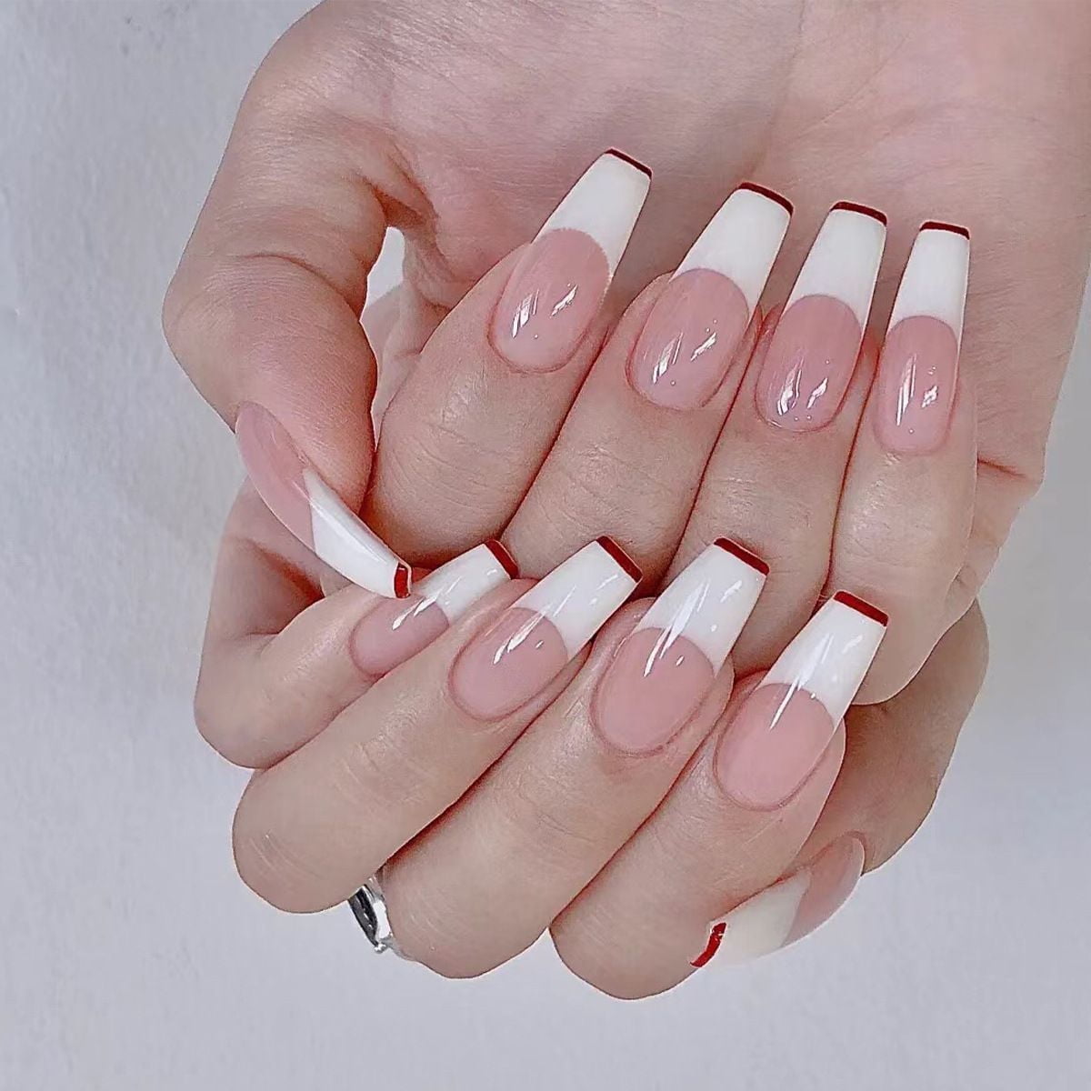 Yoyauz Coffin Pressed Nails Fake French Nails Full Coverage Acrylic ...