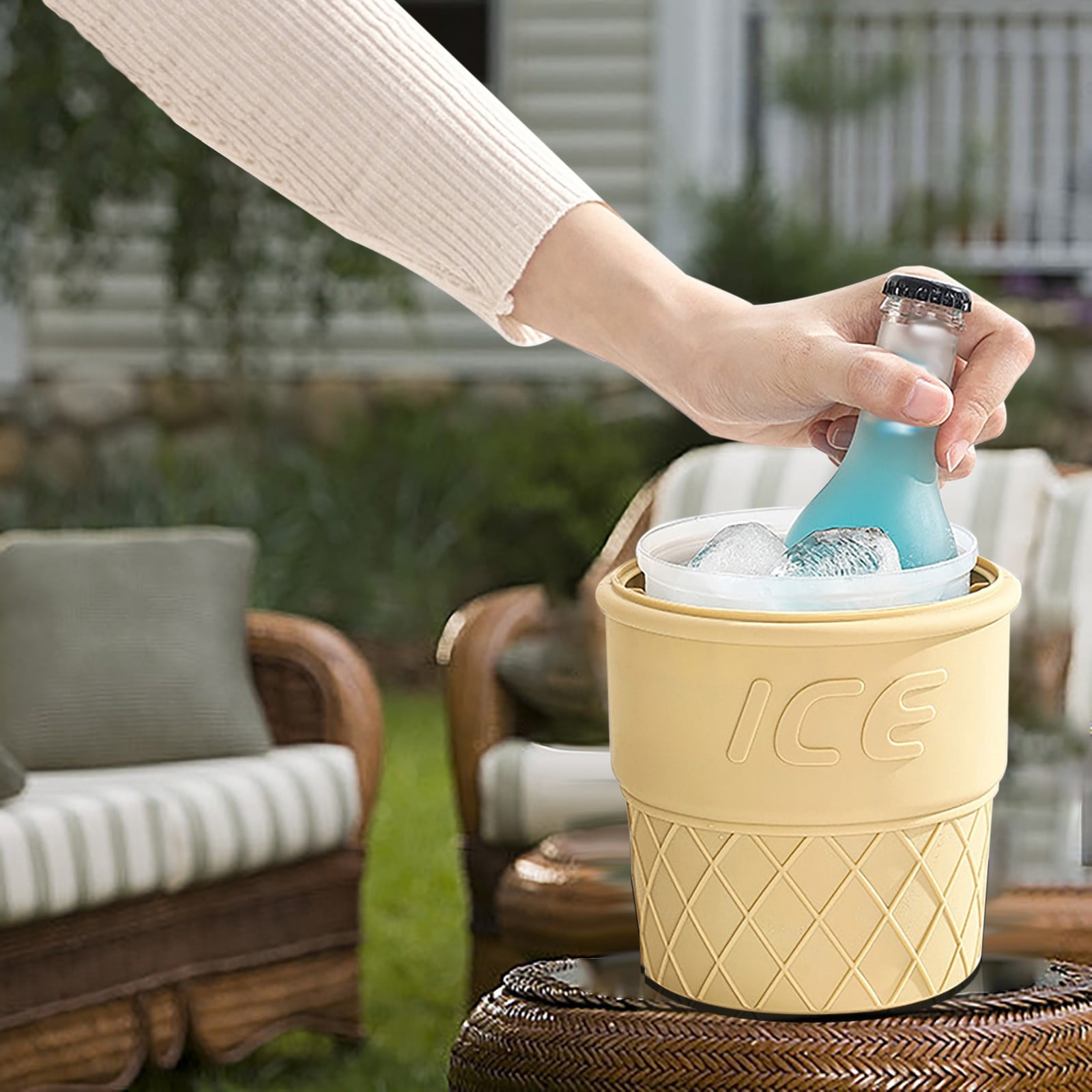Yulucky Ice Cream Shaped Ice Maker,Durable Ice Cream & Beverage Ice ...