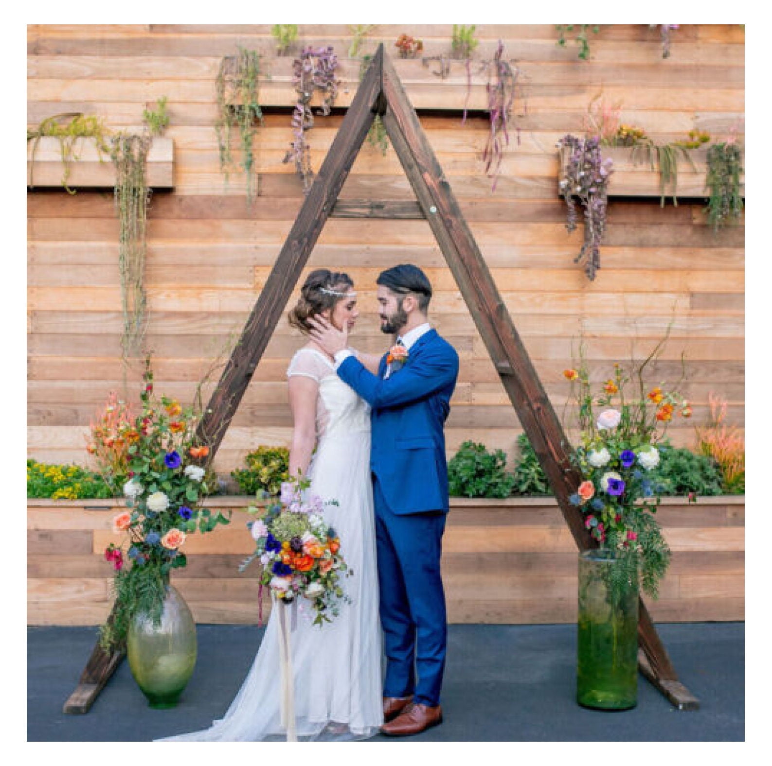 Yunwen 10.2 FT High Wood Triangle Wedding Arch Backdrop Stand Frame ...