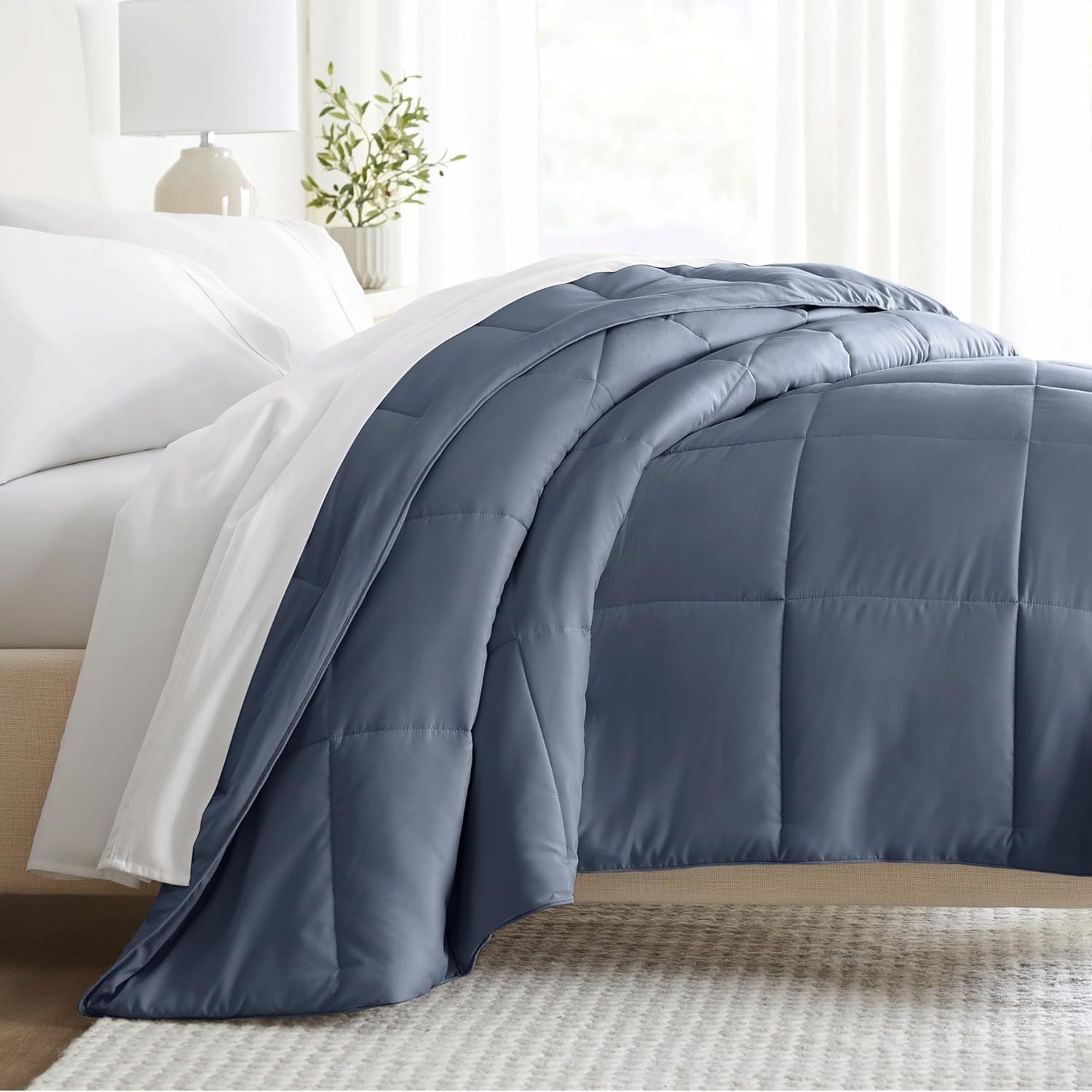 ZCLP Reversible Queen/Full Comforter Set (3 Piece) - Bring Luxury Home ...