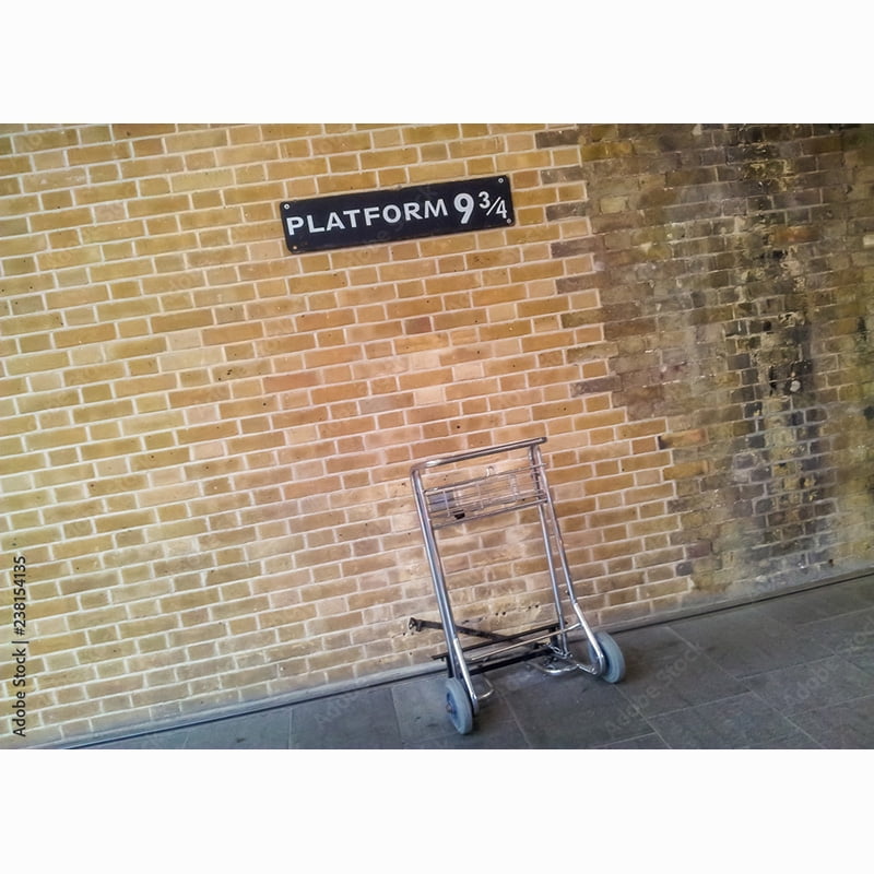 ZHISUXI Castle Broom Church King Station Photography Background Heaven ...