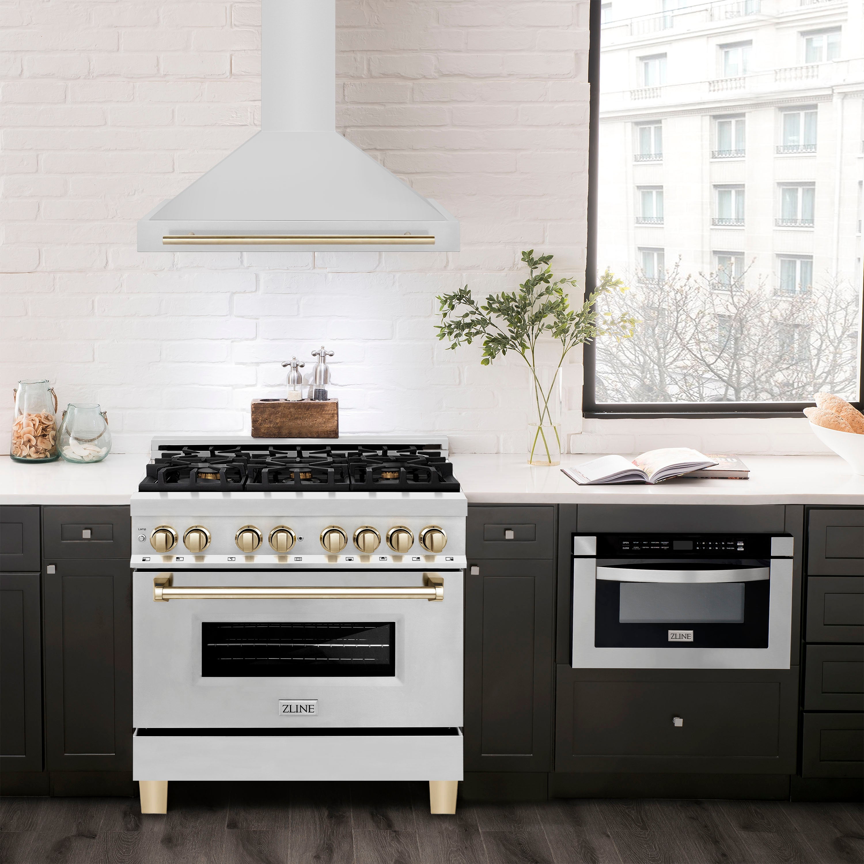 ZLINE 36 ZLINE Autograph Edition Stainless Steel Range Hood with ...