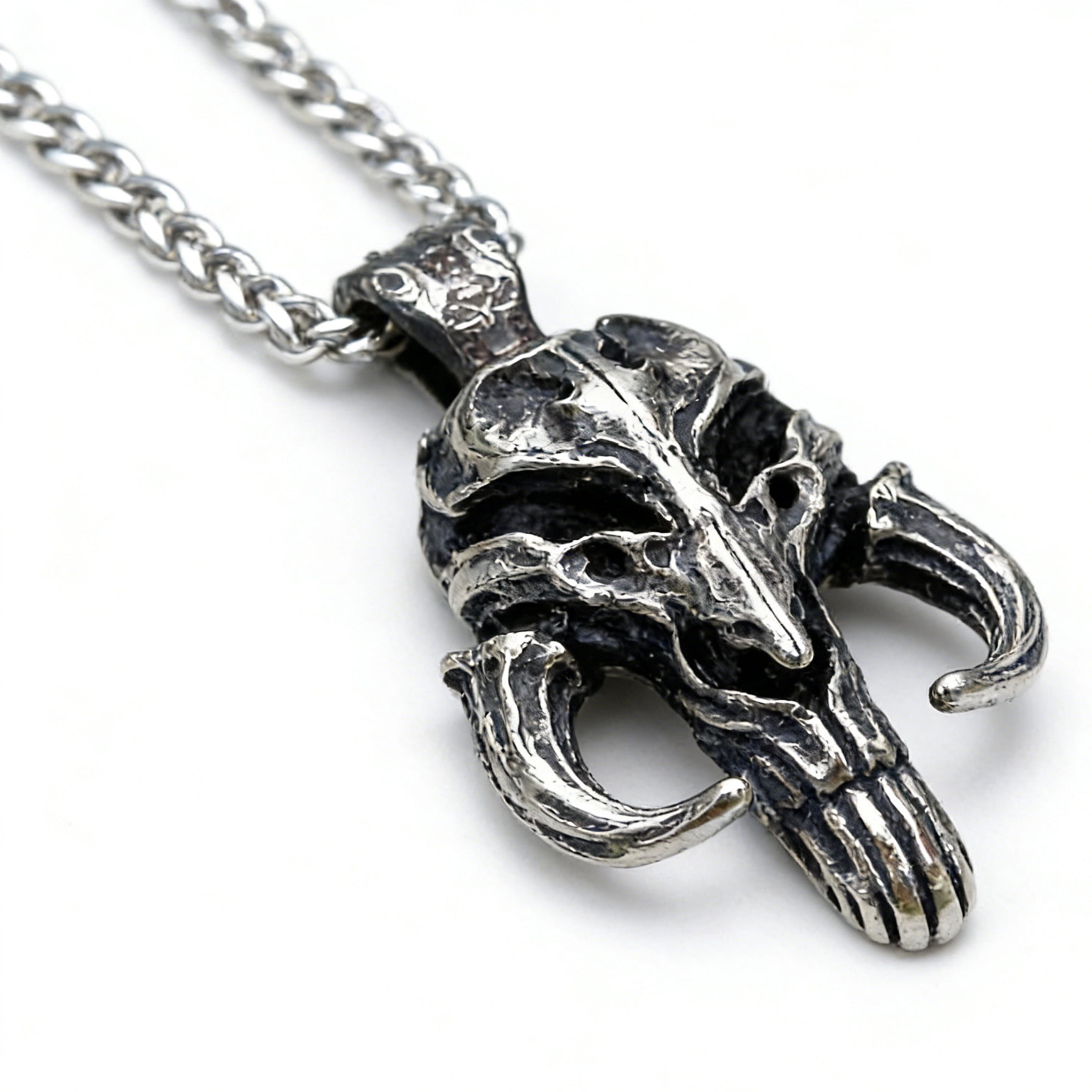 ZMY Home Stainless Steel Necklace with Mando's Mythosaur Pendant ...