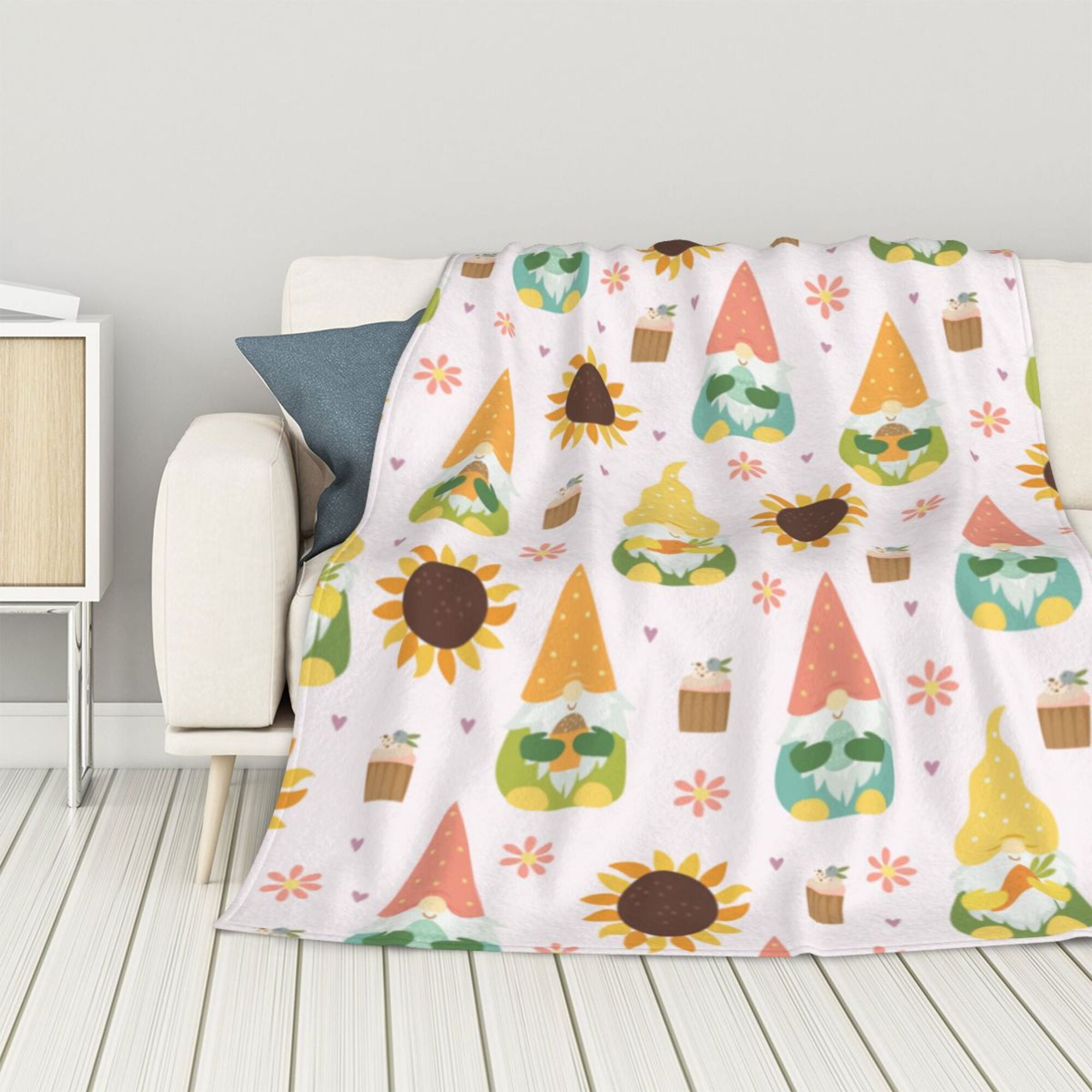 ZNDUO Lightweight Microfiber Bed Blanket, Cartoon Sunflower Cute Elf ...