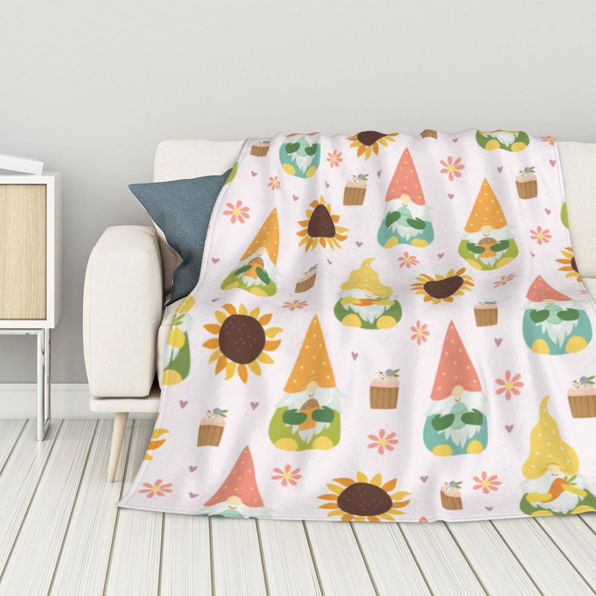 ZNDUO Lightweight Microfiber Bed Blanket, Sunflower Cute Elf Art ...