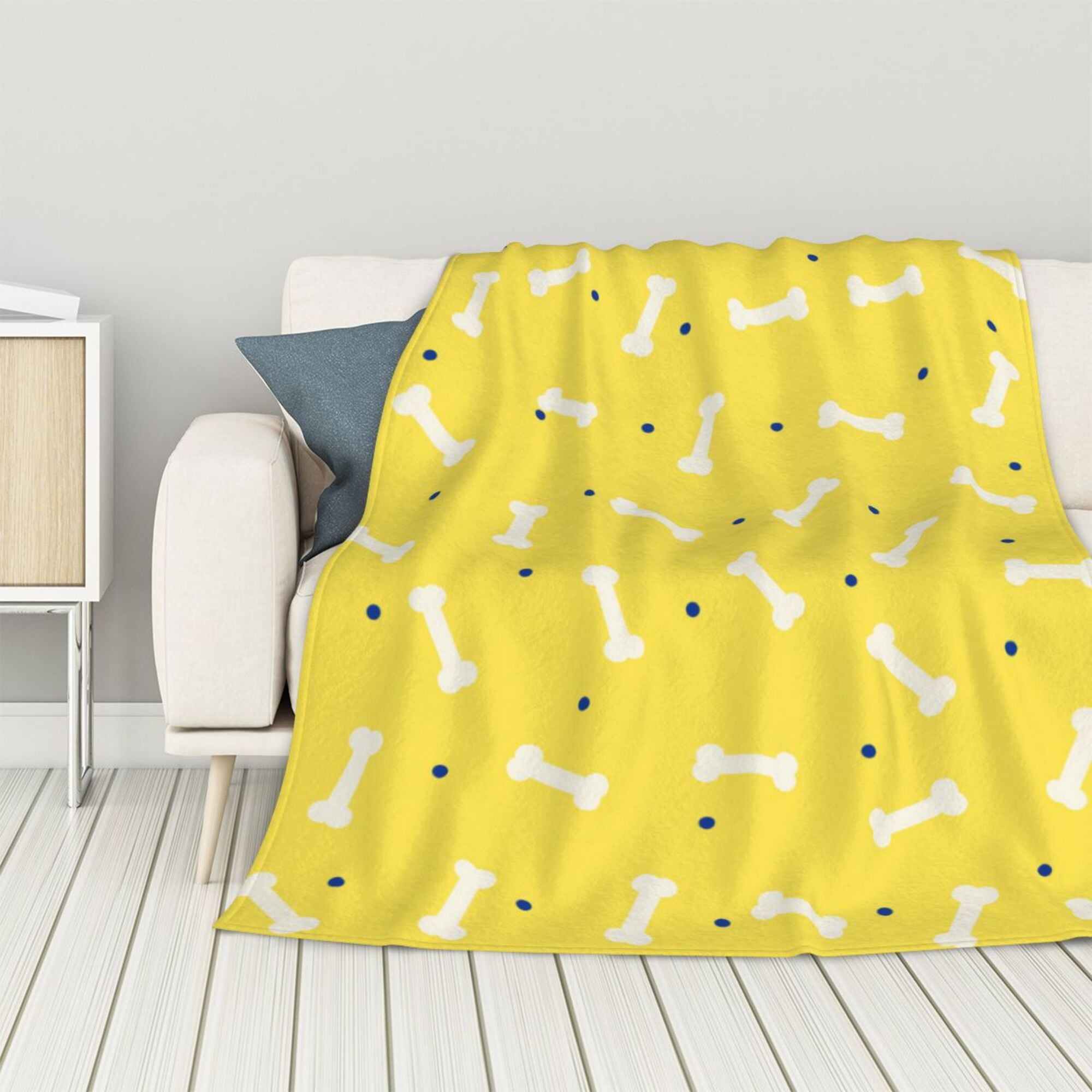 ZNDUO Lightweight Microfiber Bed Blanket, Yellow Cute Cartoon Bone Pattern Super Soft Flannel ...