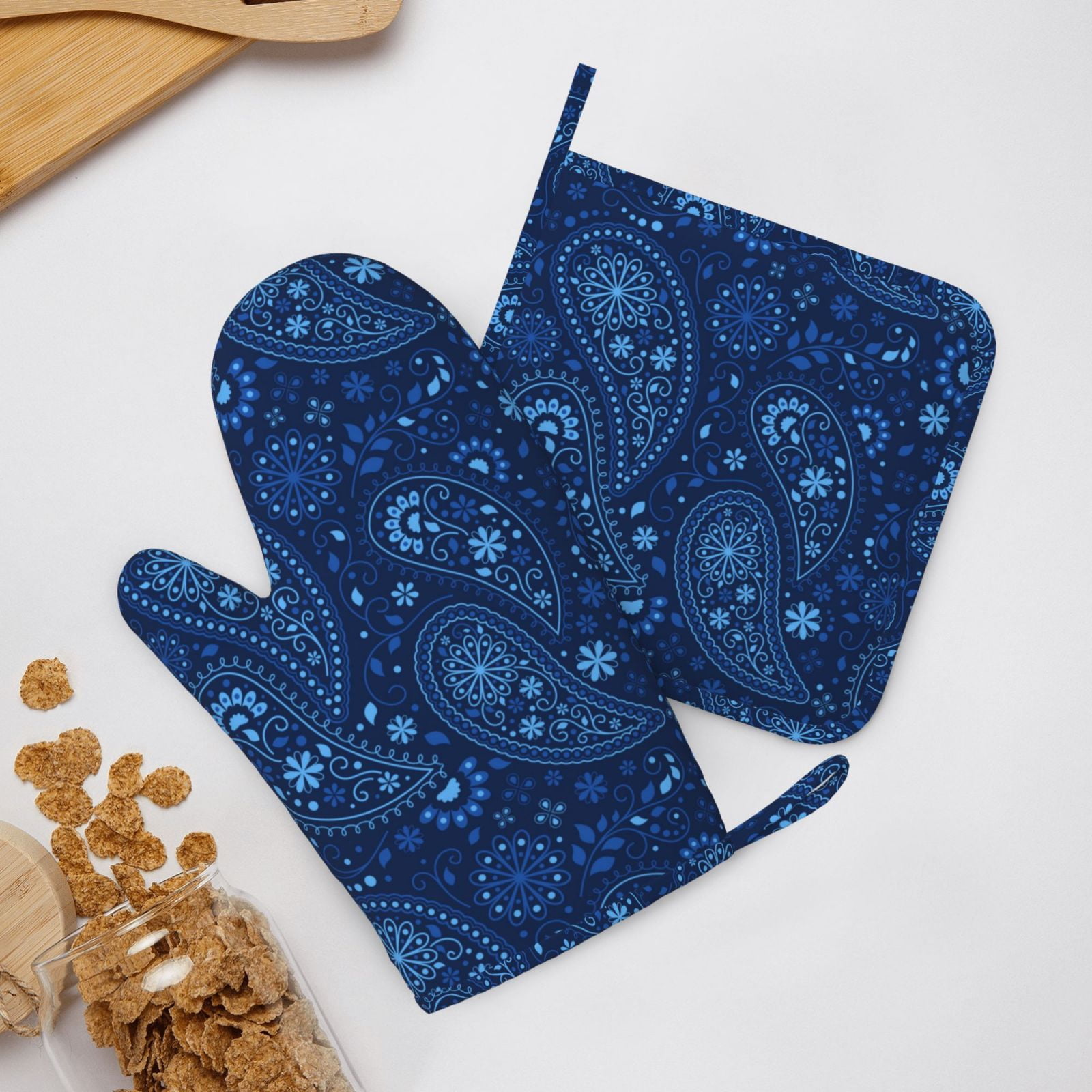 ZNDUO Non-Slip Cooking Oven Gloves, Blue Toned Paisley Bandana Pattern ...