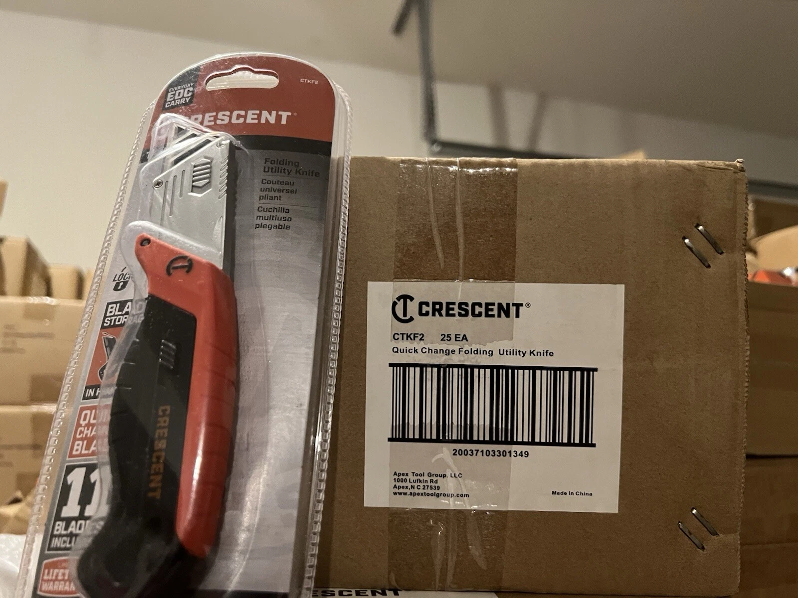 ZYLER- Crescent Folding Utility Knife Ctkf2 With 11 Blades - Walmart.com