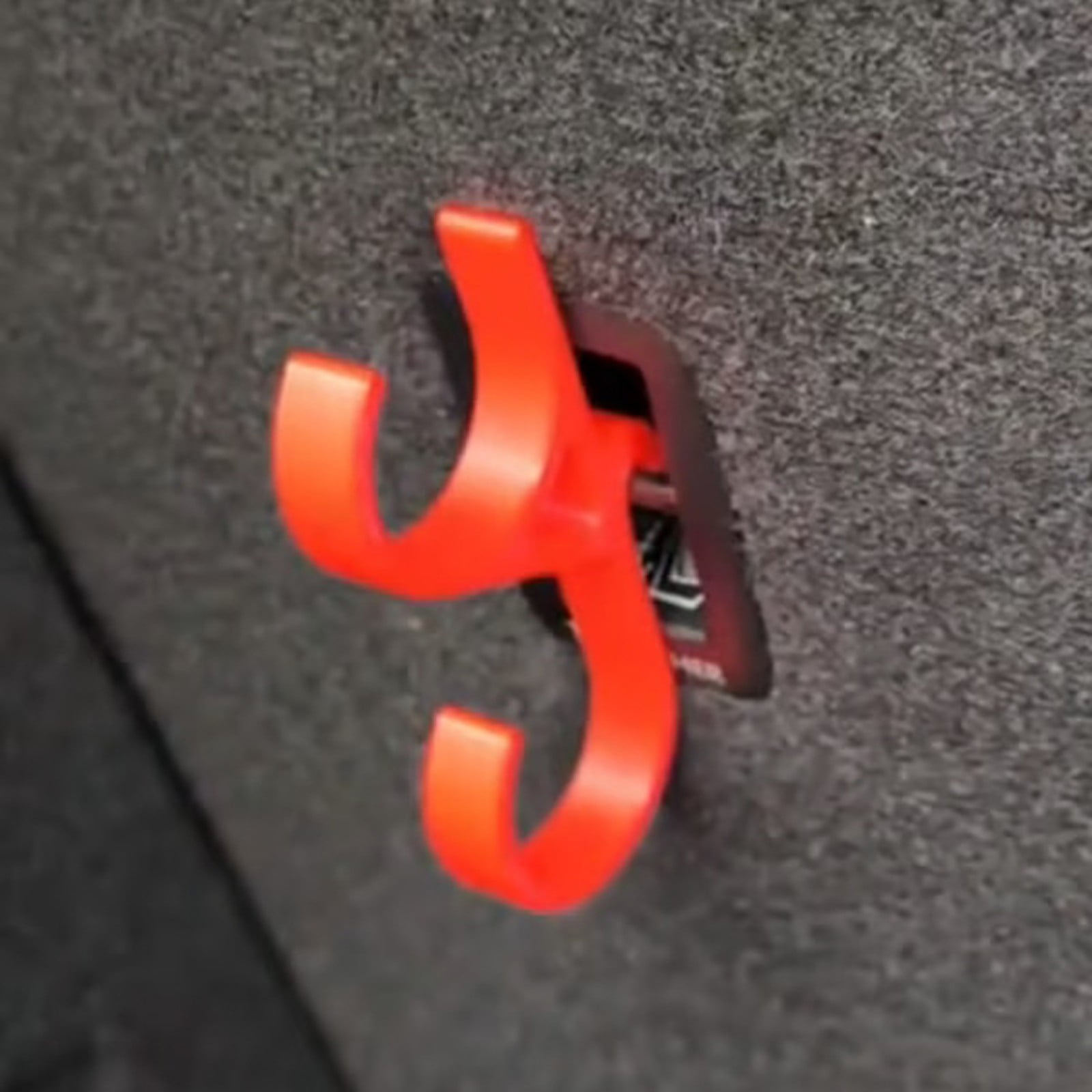ZZERHUOO Practical Trunk Hook | Design Means Goodbye To A Wet Trunk And ...