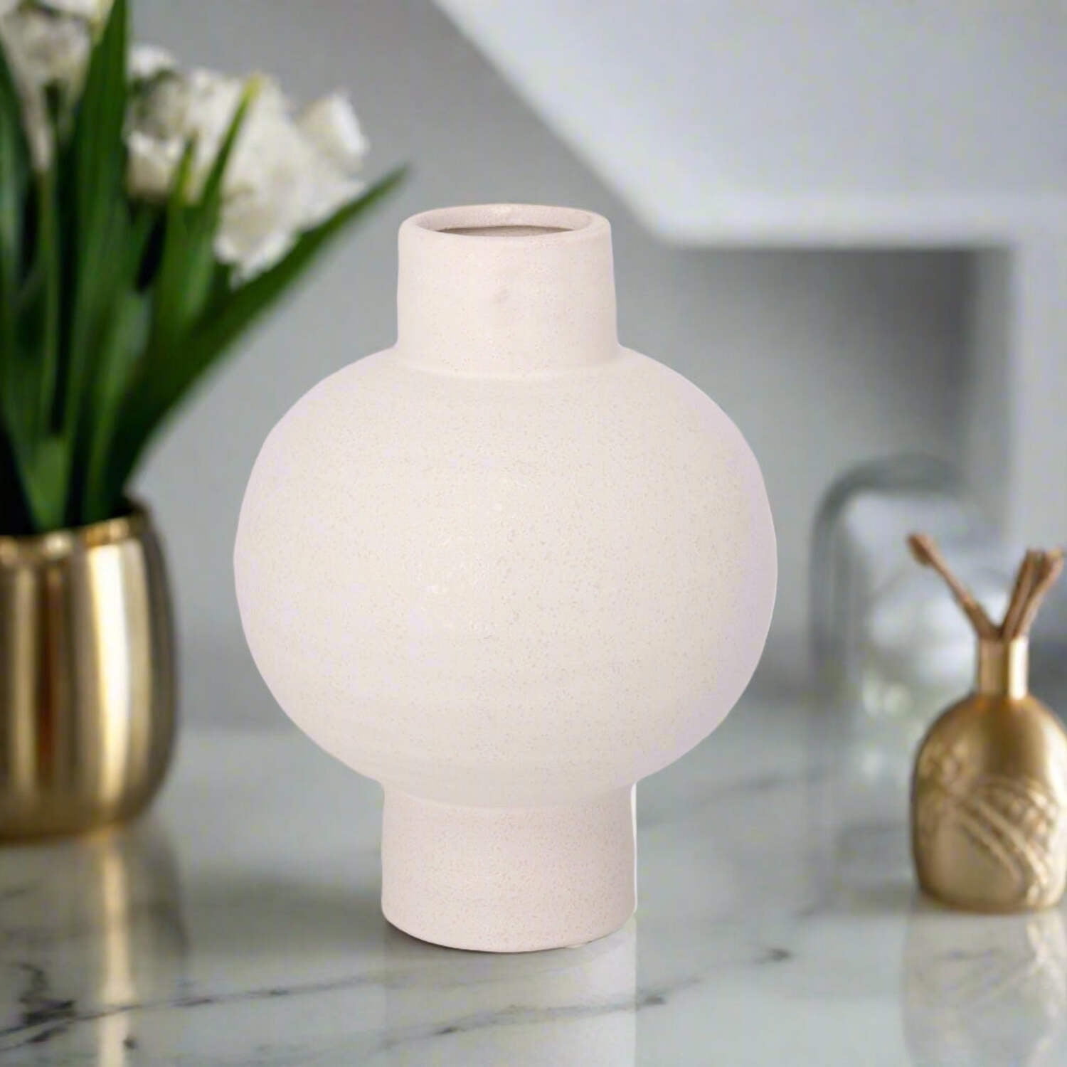 Zadie Ceramic Curved Vases - Walmart.com