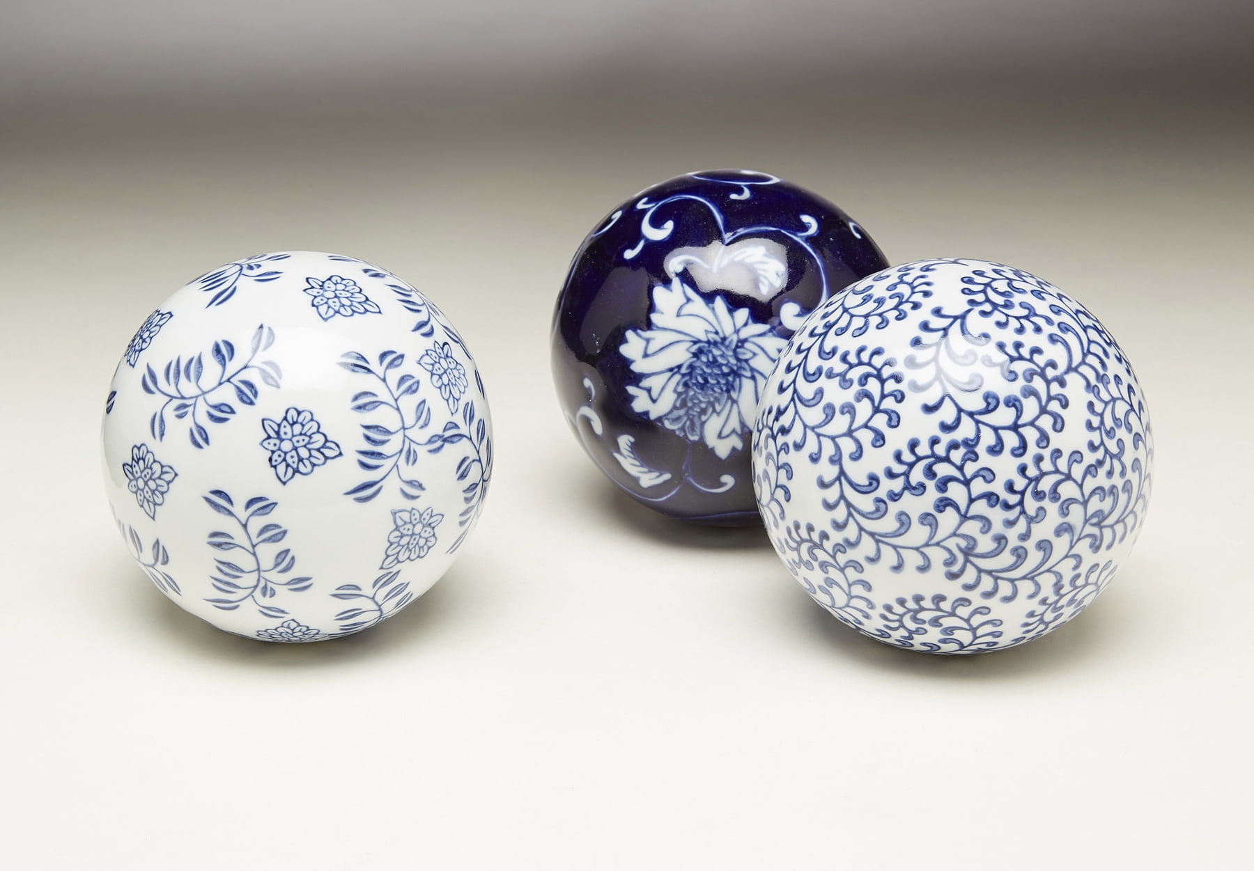 Zeckos AA Importing 59814 Blue And White Porcelain Balls - Set Of 3 ...