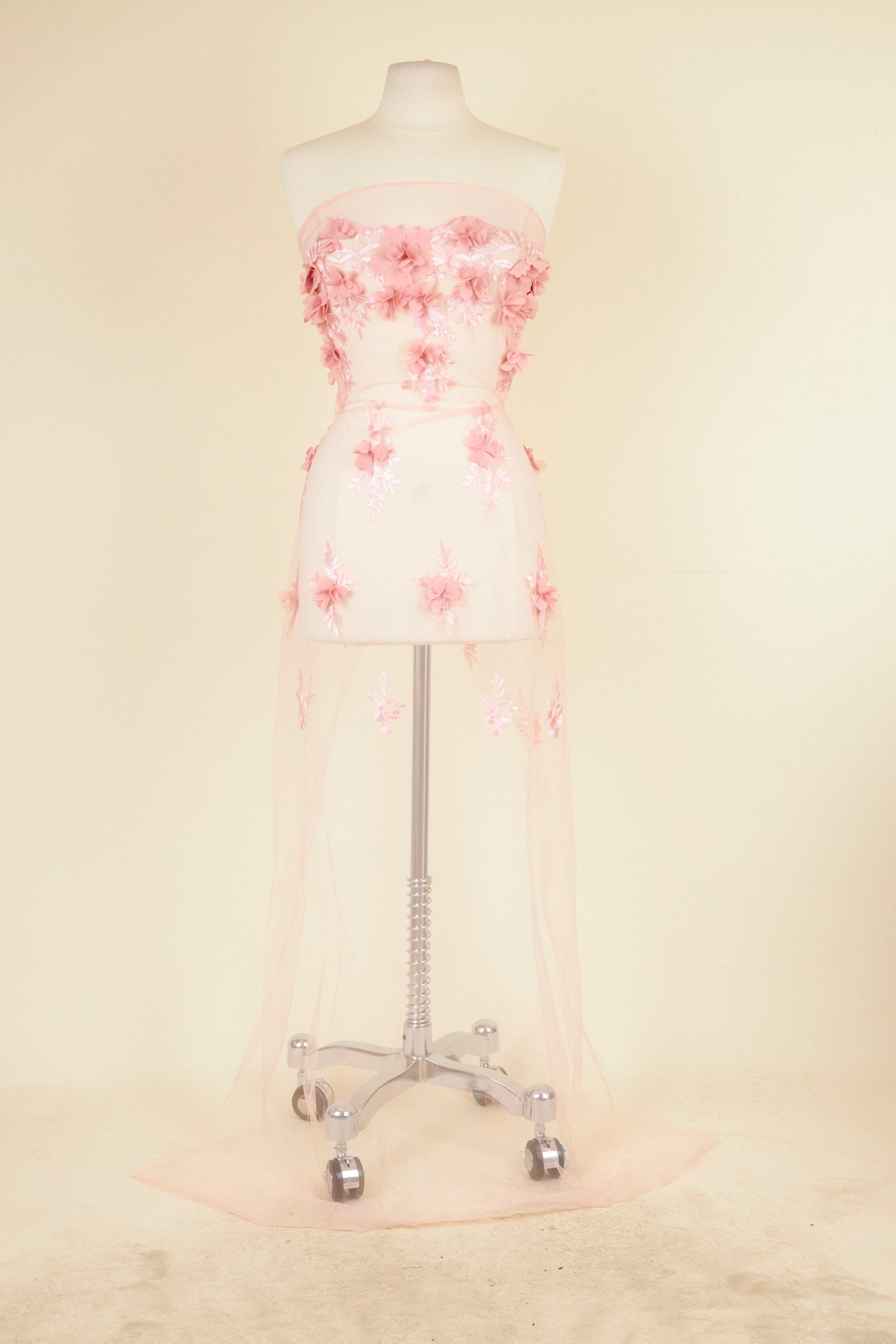 Zelouf Asha 3D Flower Embroidery Mesh , Sewing, DIY, Crafts Fabric by ...