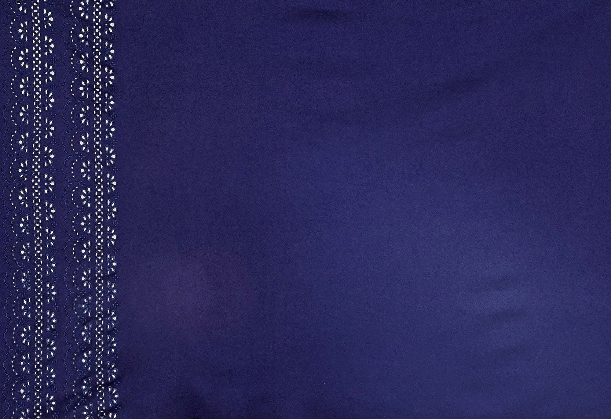 Zelouf Bright Splash Eyelet Border Scuba , Sewing, DIY, Crafts Fabric ...