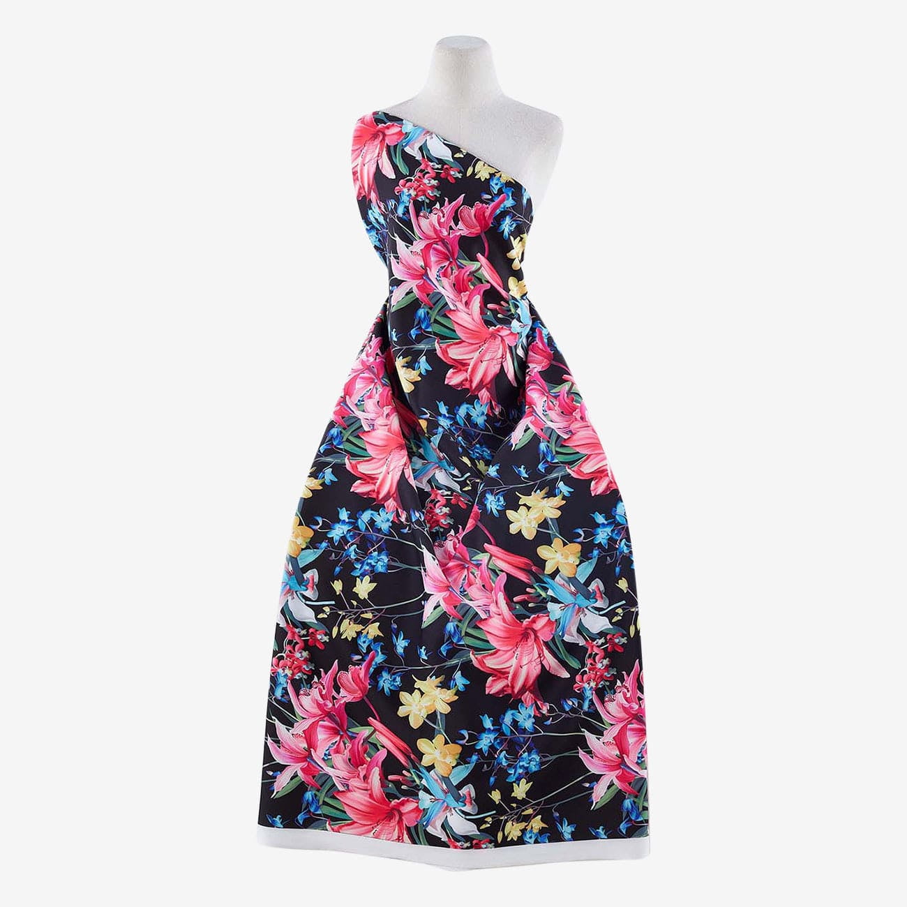 Zelouf Zs1704Ss-1 Print Scuba , Sewing, DIY, Crafts Fabric by the Yard, 982 Black/coral, 1 Yard ...