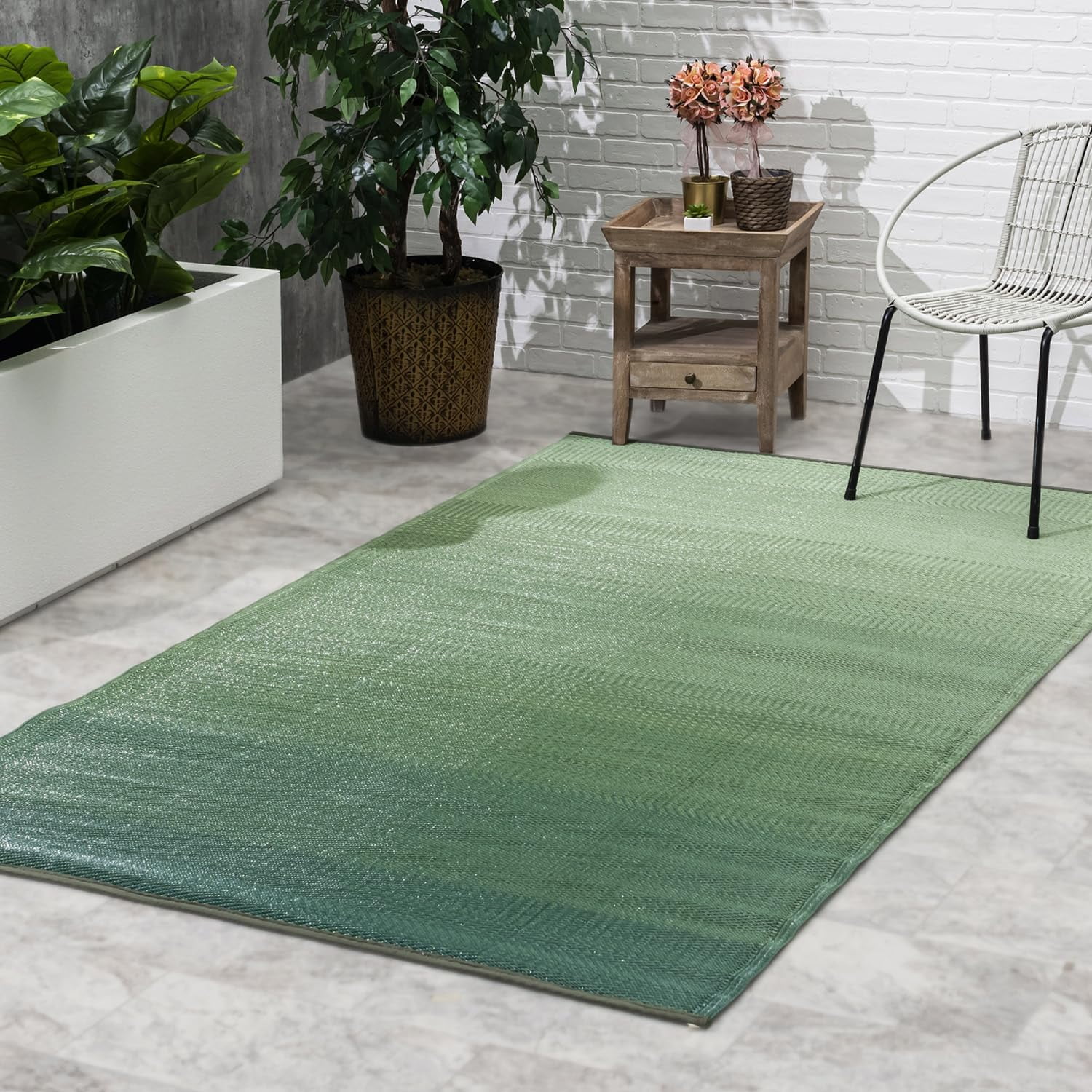 Zengpin Ombre Outdoor Rug - Waterproof, Fade Resistant, Crease-Free ...