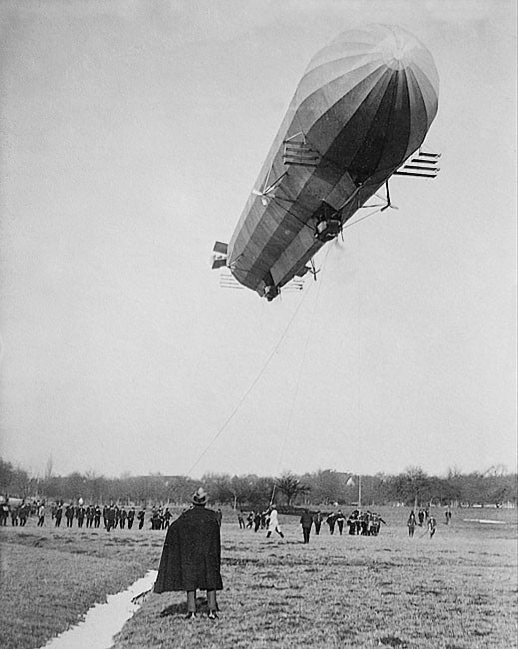 Zeppelin 3 Blimp / Airship in Flight 1907 - 24x36 Inch Glossy Laminated ...