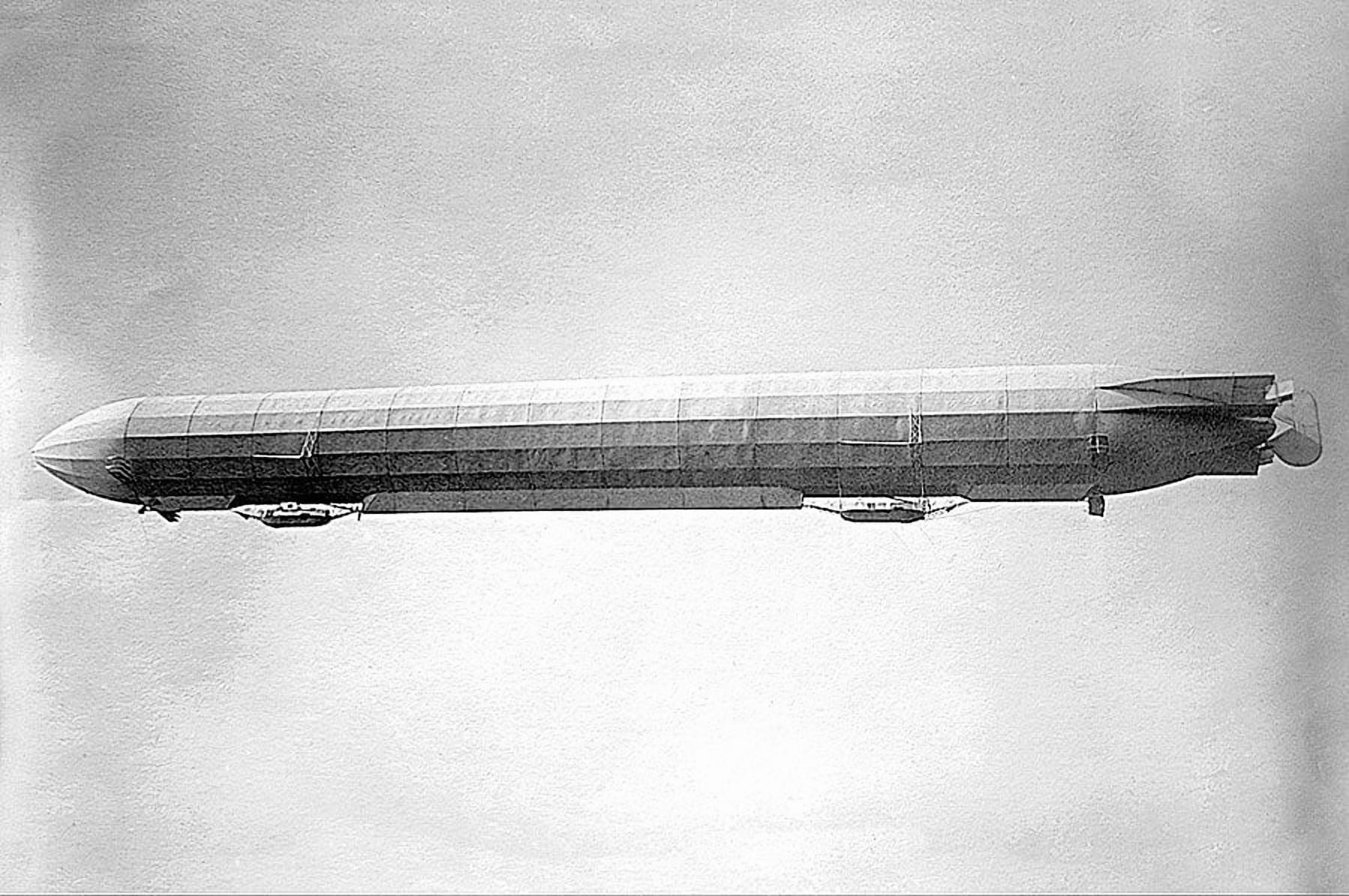 Zeppelin Airship / Dirigible No. 3 in Flight - 24x36 Inch Laminated ...