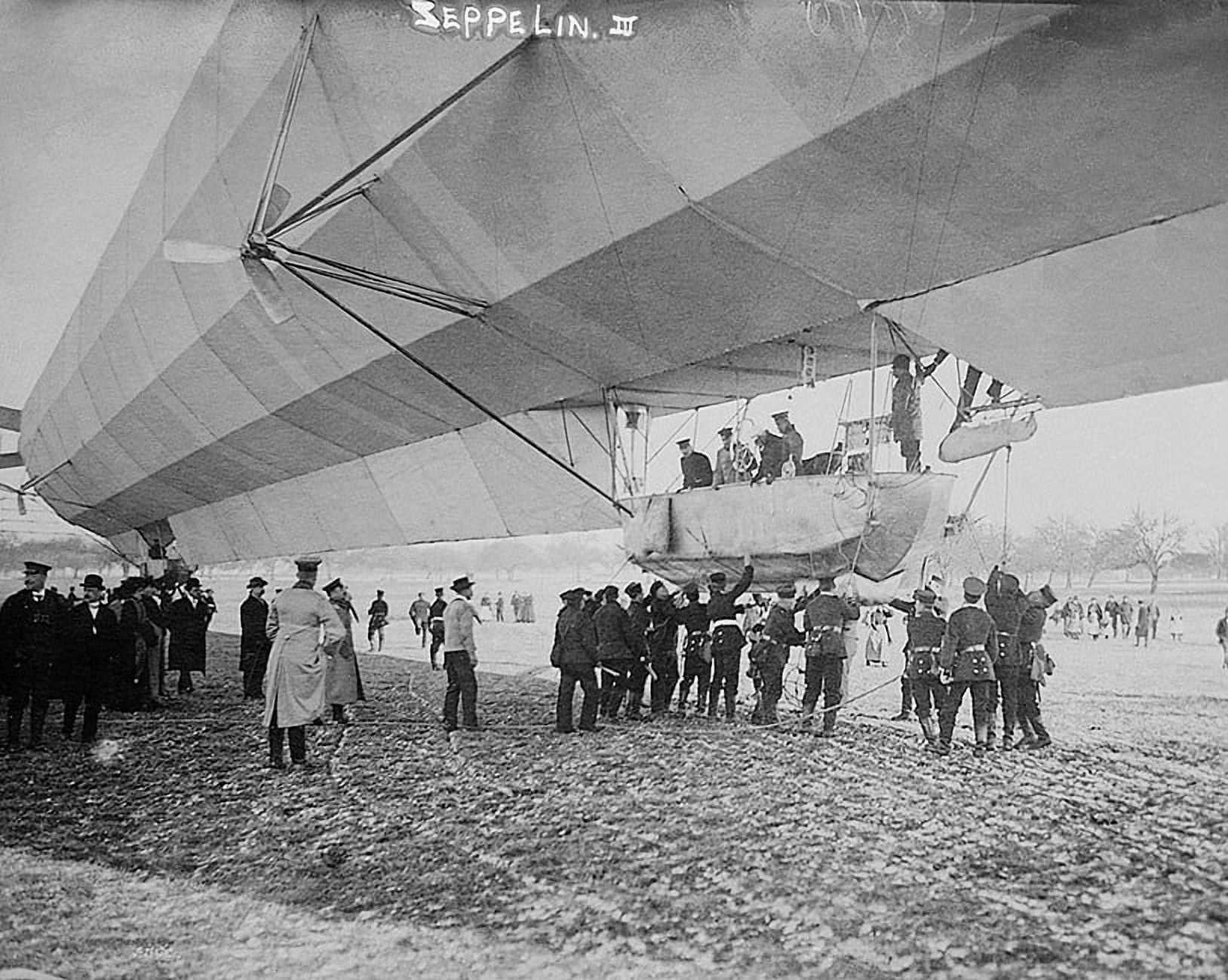Zeppelin Airship / Dirigible No.3 on Ground - 24x36 Inch Laminated Aviation Poster - Stunning ...