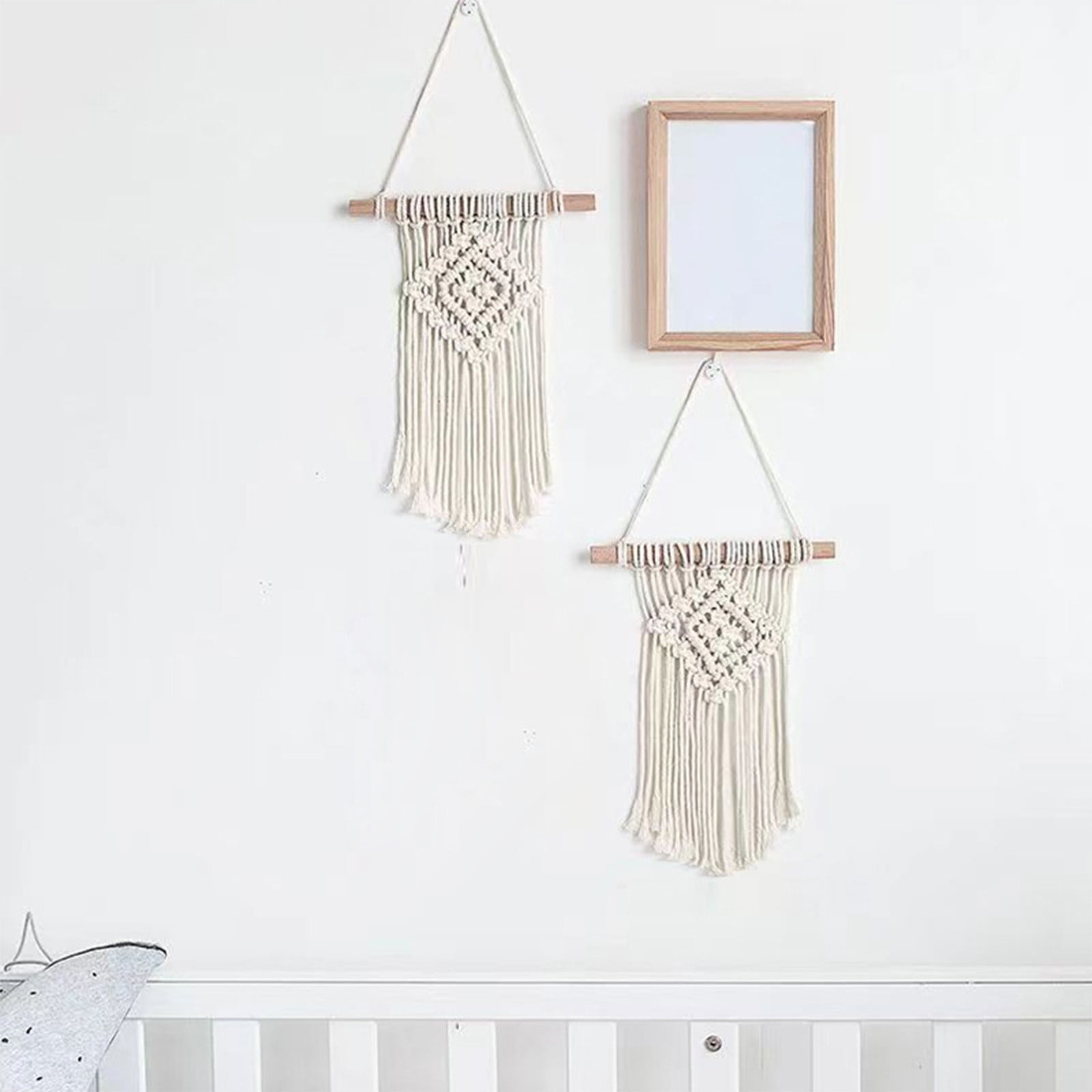 Zhmrfg Boho Macrame Wall Hanging with String Lights, Hand-Tied Tassel ...