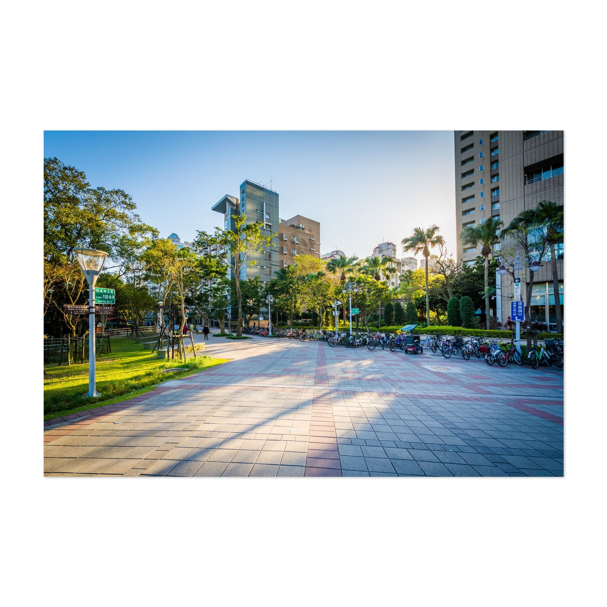 Zhongqiang Park - Taipei Taiwan Photography Cityscape Street ...