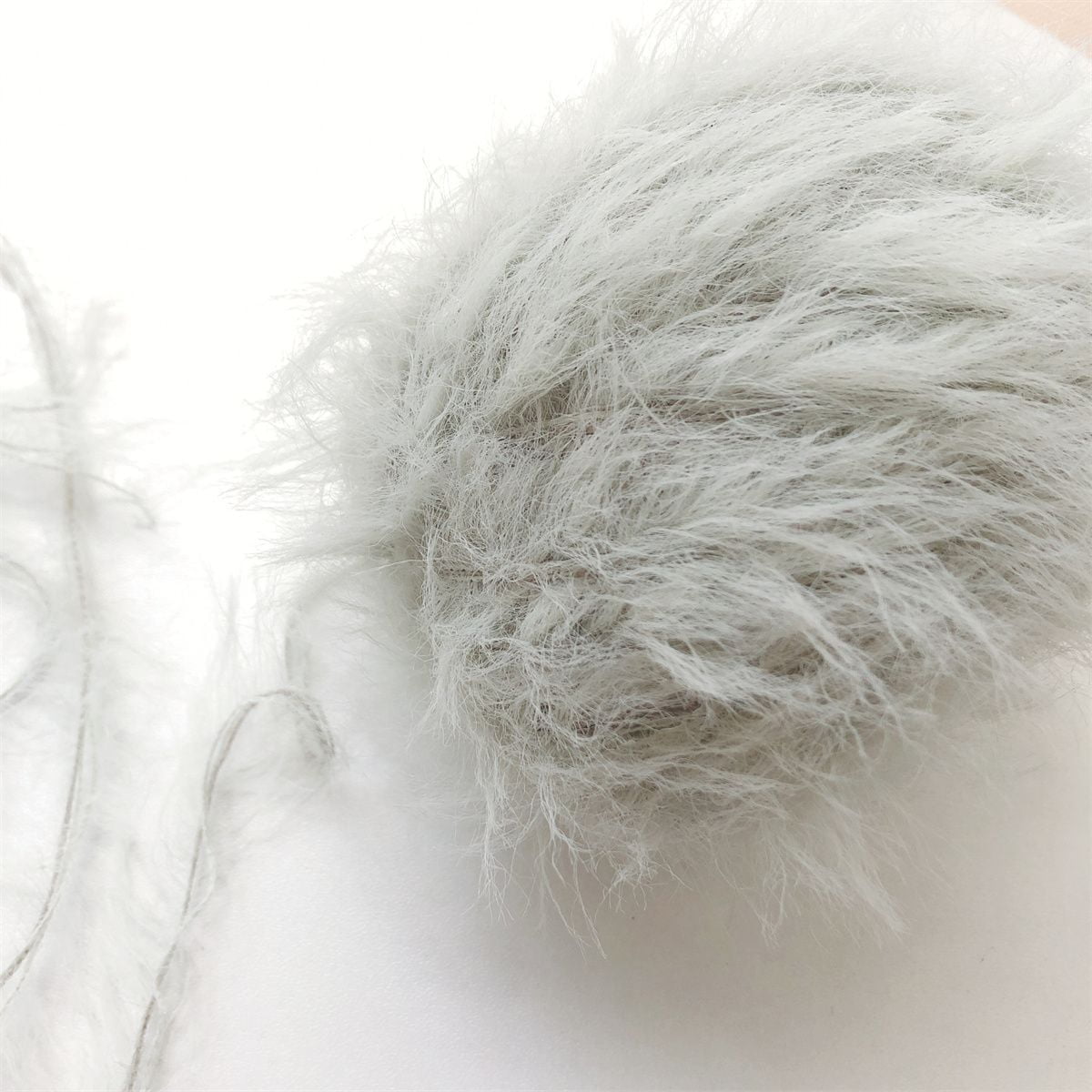 Zhuge Soft Plush Wool Acrylic Fancy Loop Yarn for Doll Hair Making ...
