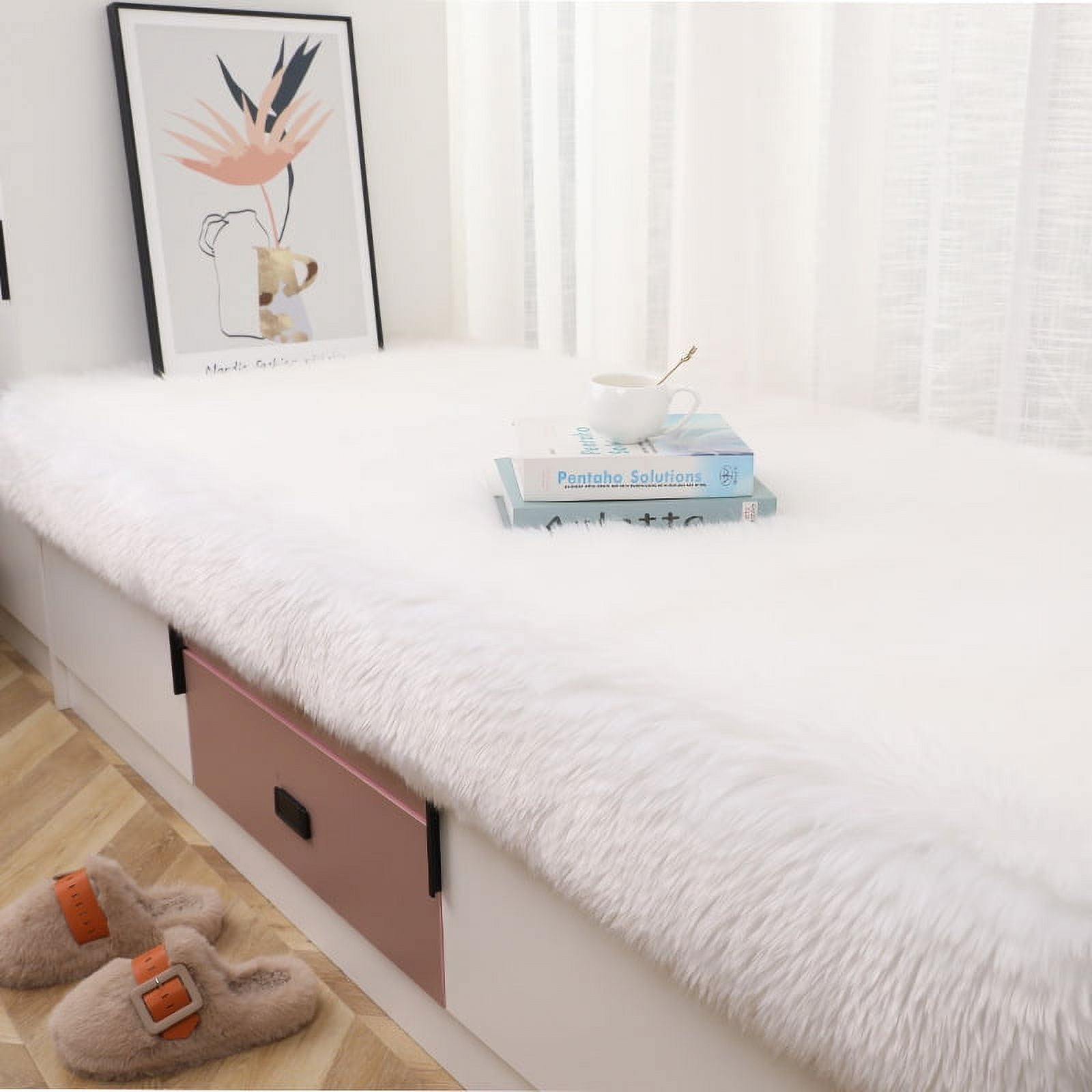Zhuge Solid Color Plush Table Runner,Faux Sheepskin Decorative Shaggy ...