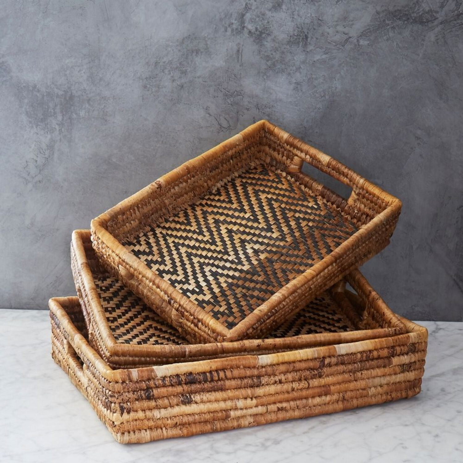 Zig Zag Banana Leaf Fruit Bread Office Rectangle Tray Set - Walmart.com