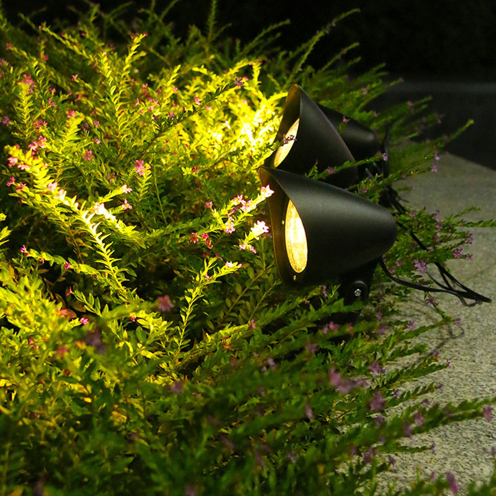 Ziynglg Solar Powered Outdoor LED Garden Lights with Rechargeable ...