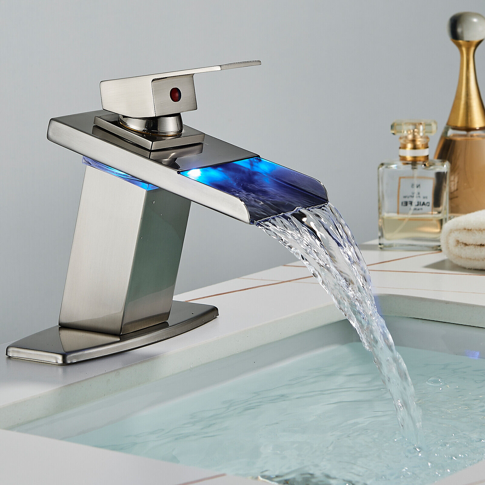 Feetron Modern LED Waterfall Bathroom Faucet, 3-Hole Basin Sink Mixer ...