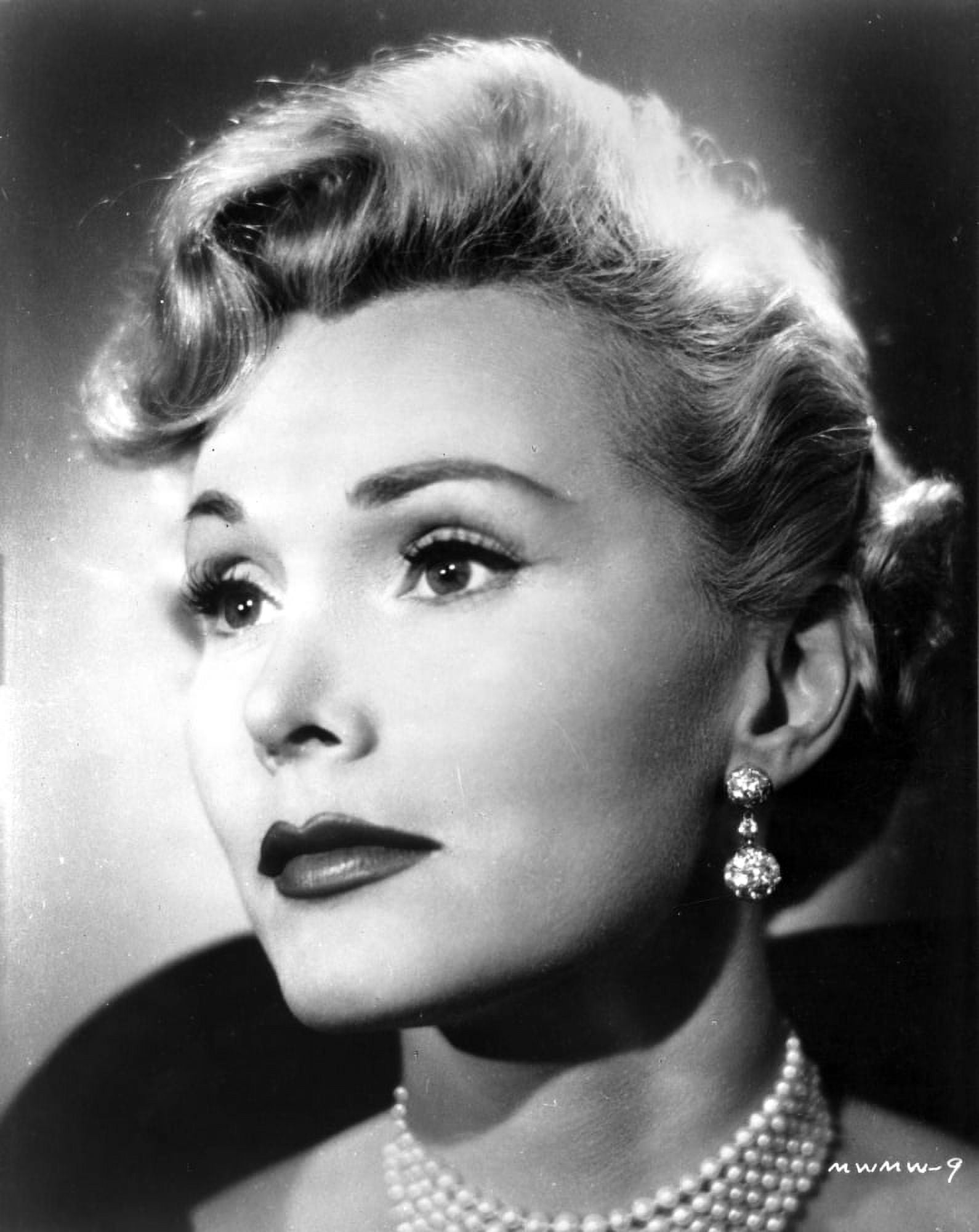 Zsa Zsa Gabor Close Up Classic Portrait Photo Print (24 x 30) - Walmart.com