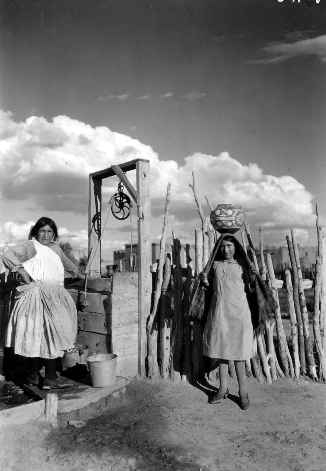 Zuni Tribe-Pictured Are Two Zuni Tribe Women. - Cpl ArchivesEverett ...