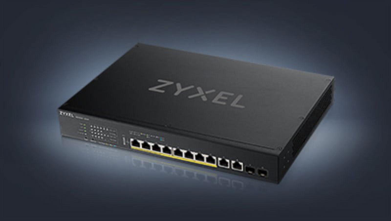 ZyXEL 8-Port Multi-Gigabit Smart Managed PoE Switch with 2 10GbE and 2 ...