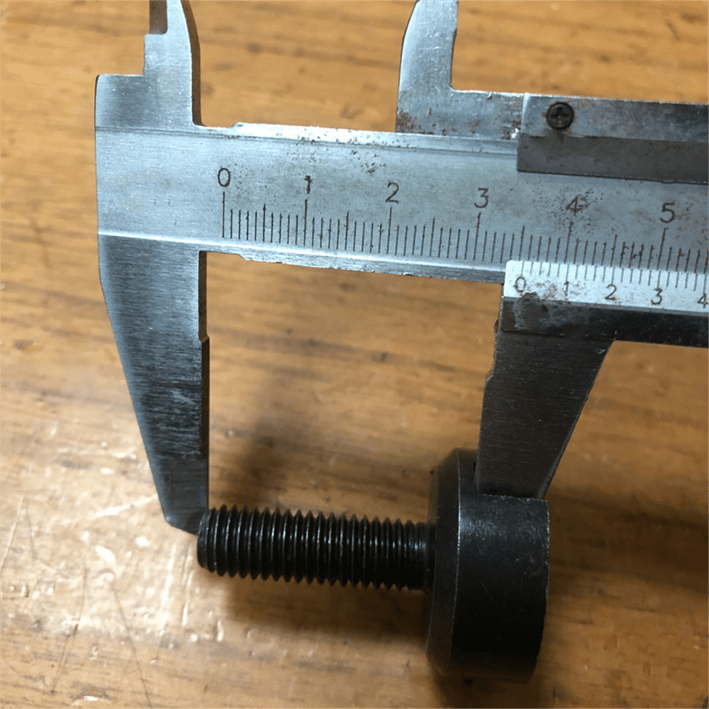 Zyutaosan Car Camshaft Pump Drive Coupling Cam Wheel Bolts Db5E-6K269 ...