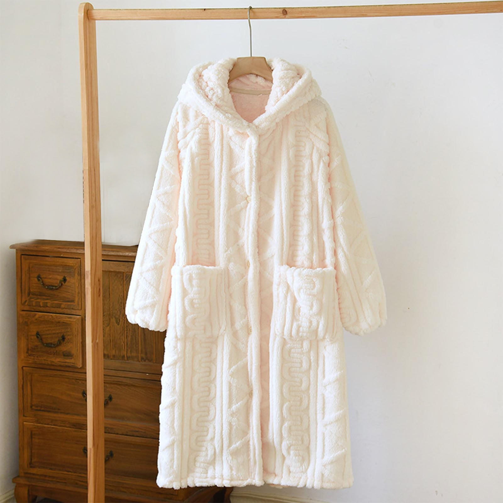 Wancir Mens Hooded Robe, Plush Long Bath robes Cozy Warm Bathrobe Fuzzy ...