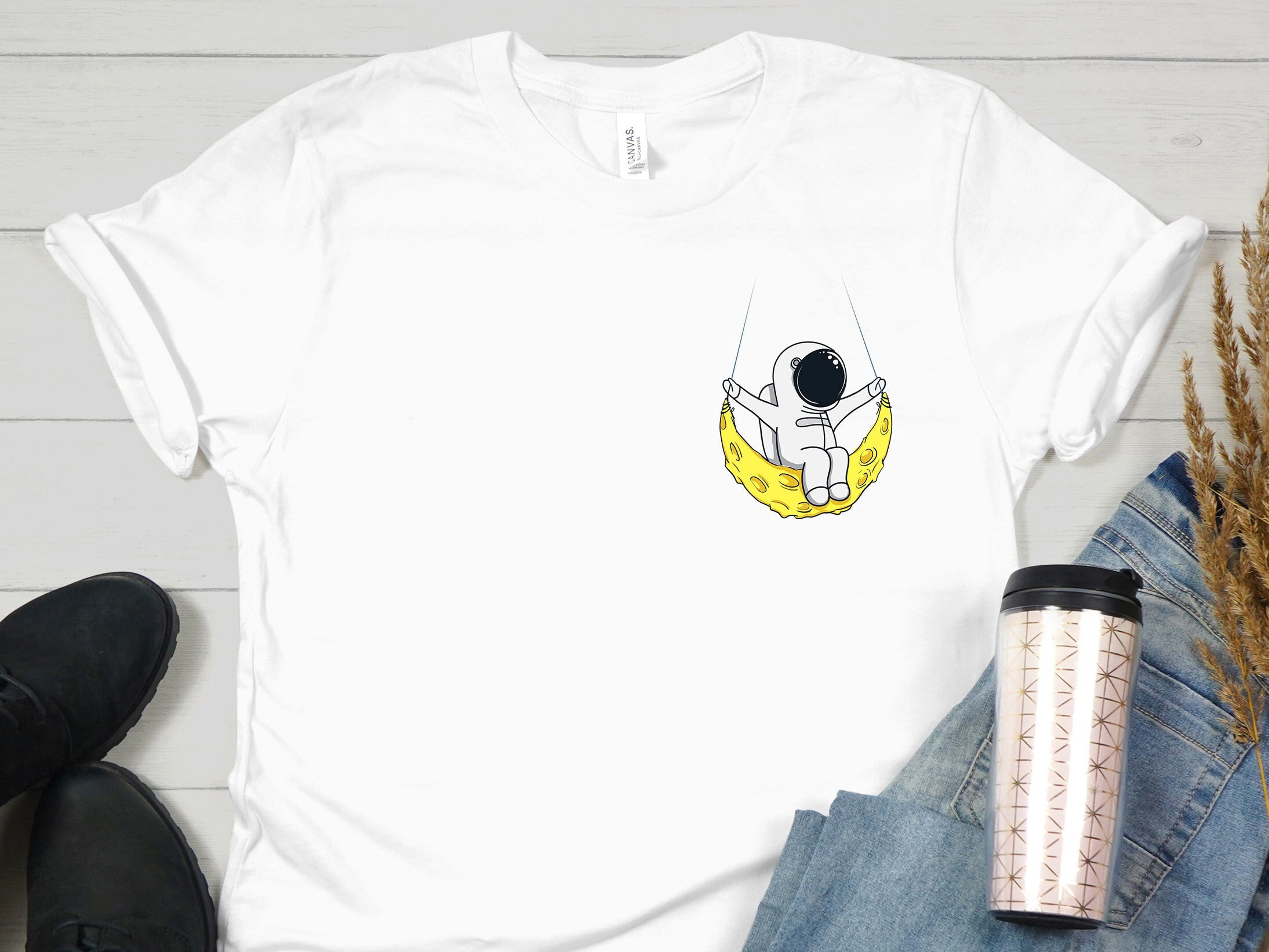 astronaut tees, funny astronaut tees, rocking astronaut T-shirt, swing ...
