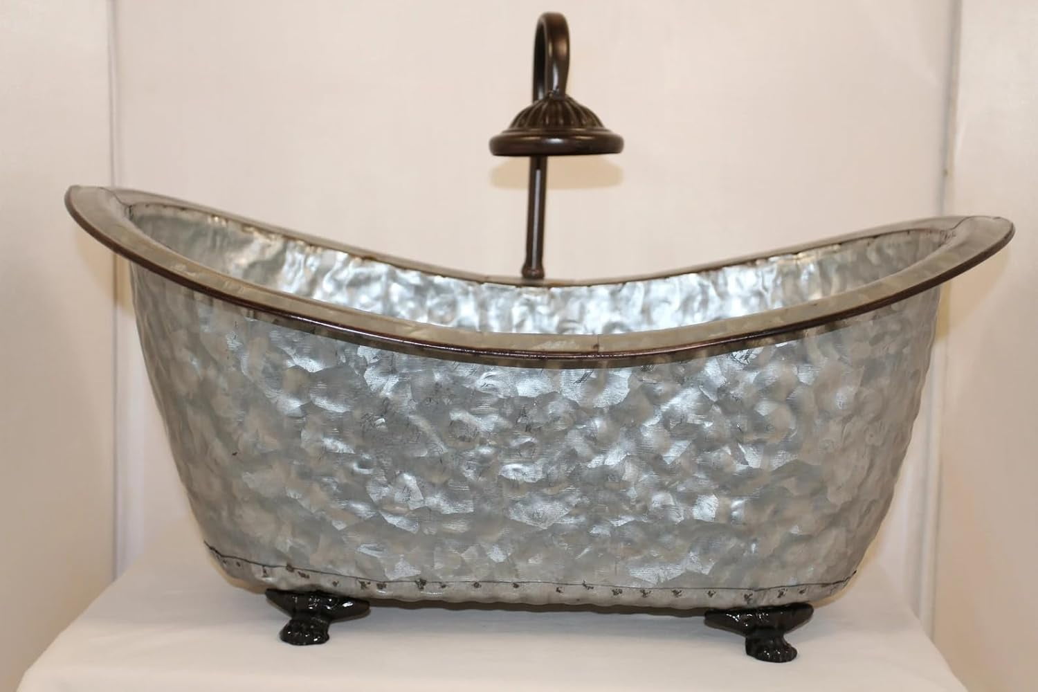 ative Metal Claw Foot Planter/Garden /Home /Bath - Walmart.com