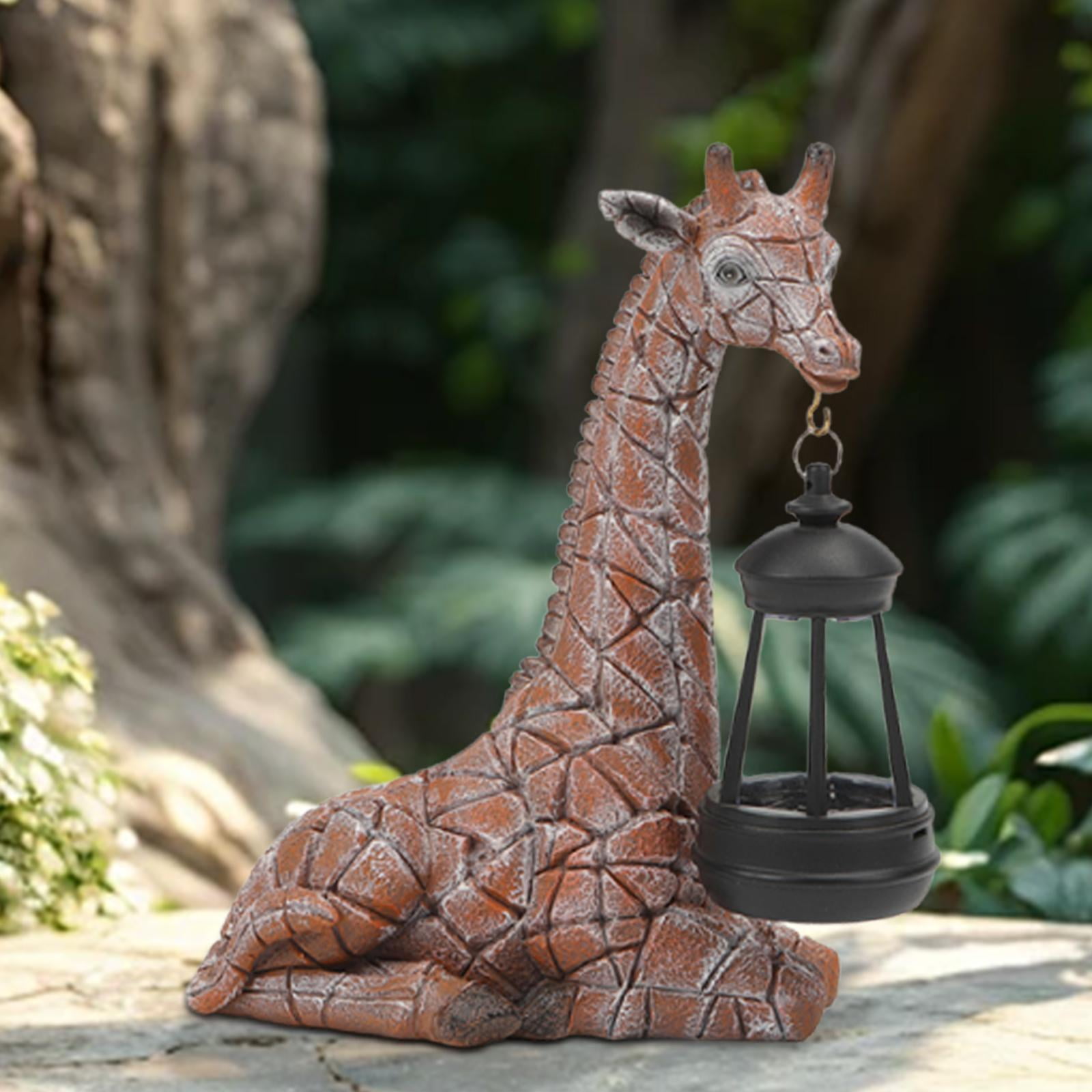 colaxi Garden Giraffe Statue, Giraffe Sculpture with Solar Lantern, Art ...