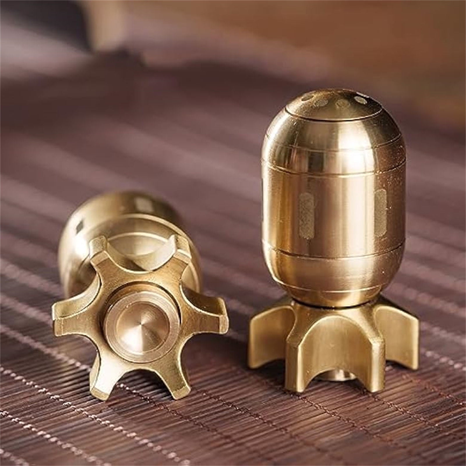 cpengpj Atomic Bomb Spinning Top, Fidget Spinners for Adults Kids ...