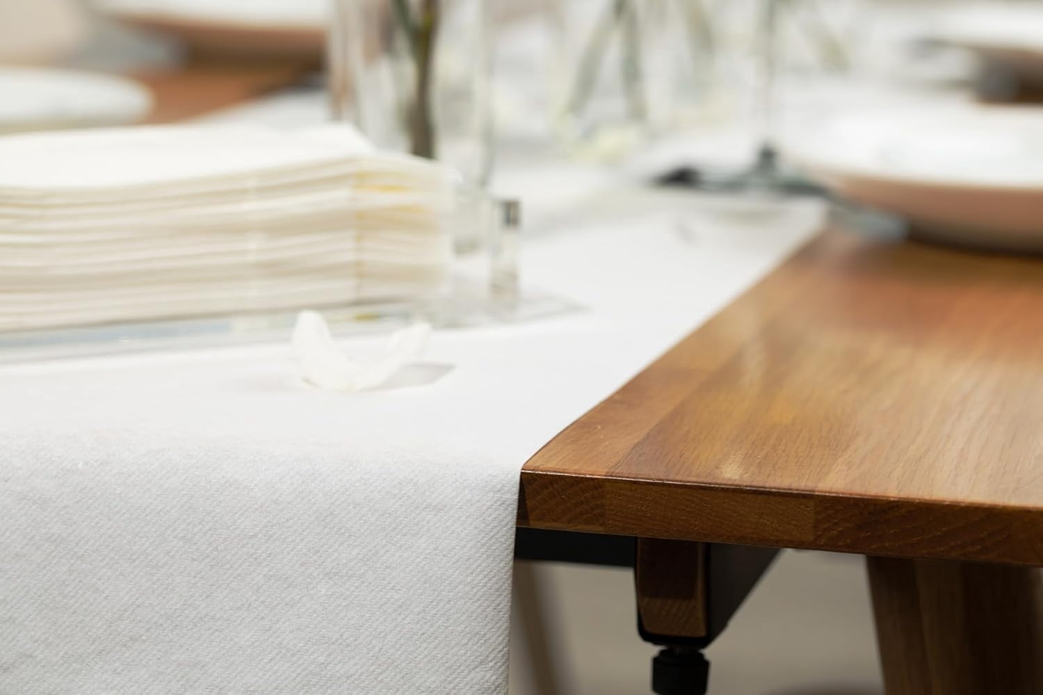 czyyul American Paper Table Runner Roll - 78 ft. Disposable Linen-Like ...