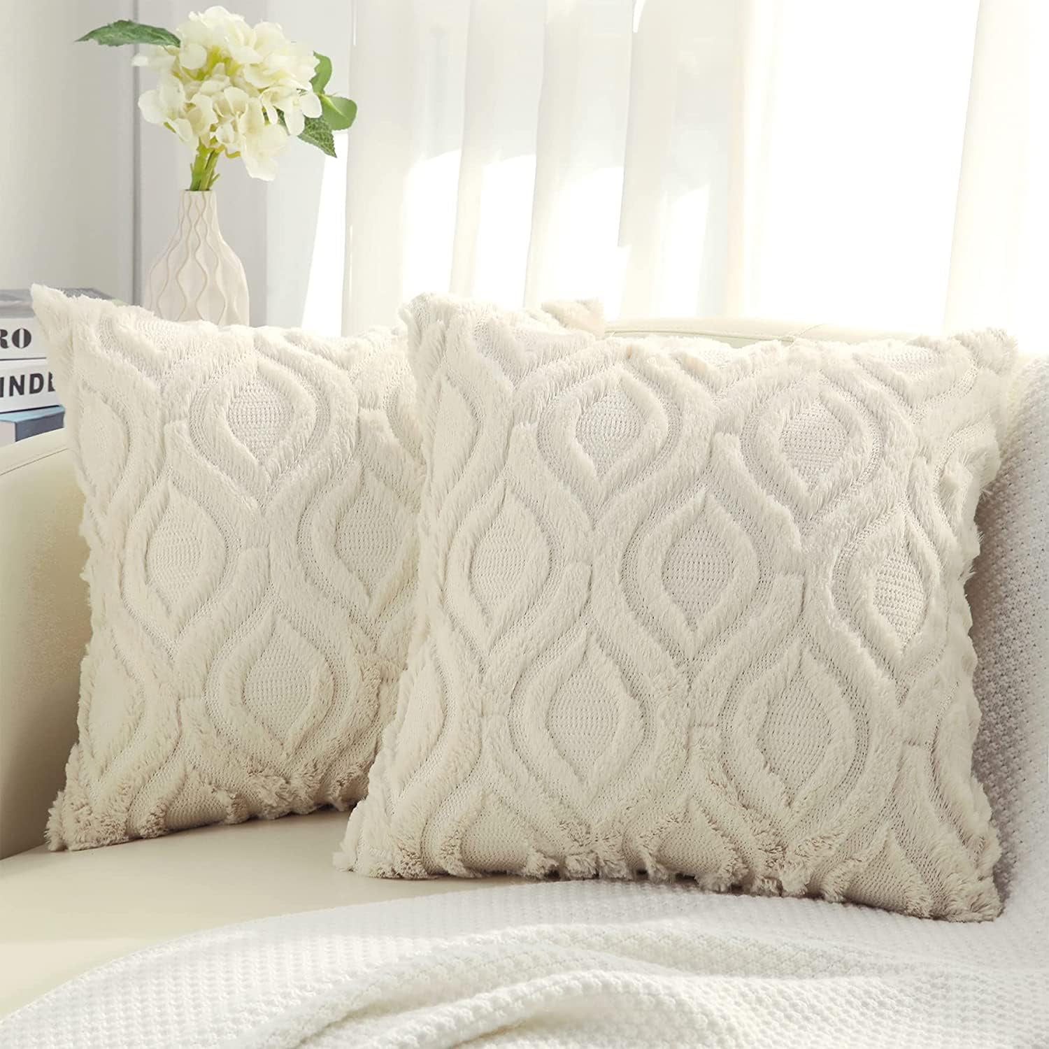 decorUhome Pack of 2 Throw Pillow Covers 18x18, Soft Plush Faux Wool ...
